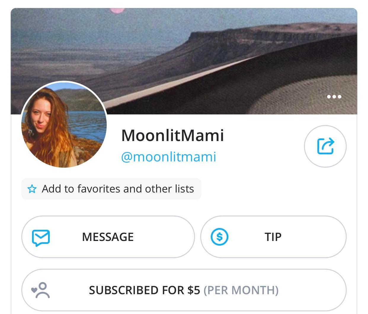 Moonlitmami 3/5 | Scrolller