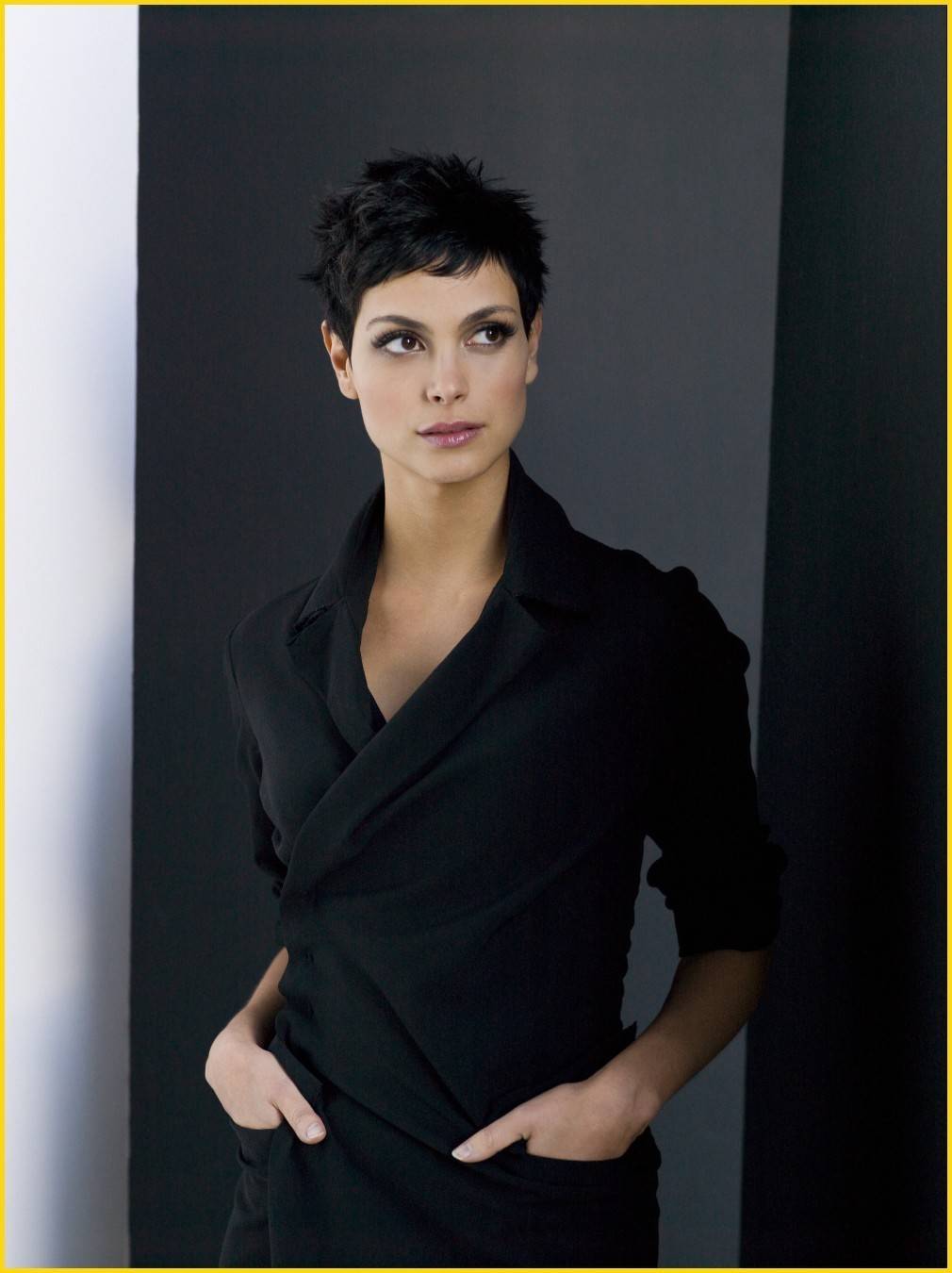 Morena Baccarin | Scrolller