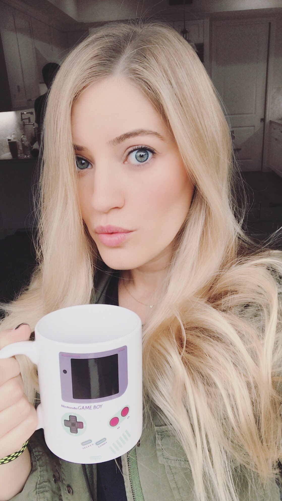 Morning Sip | Scrolller