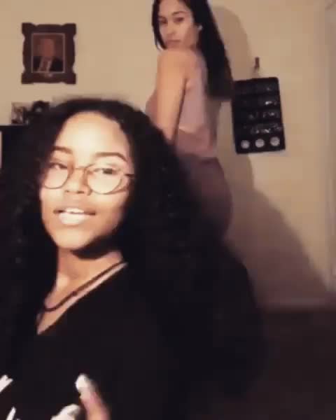 Perfect form | Scrolller