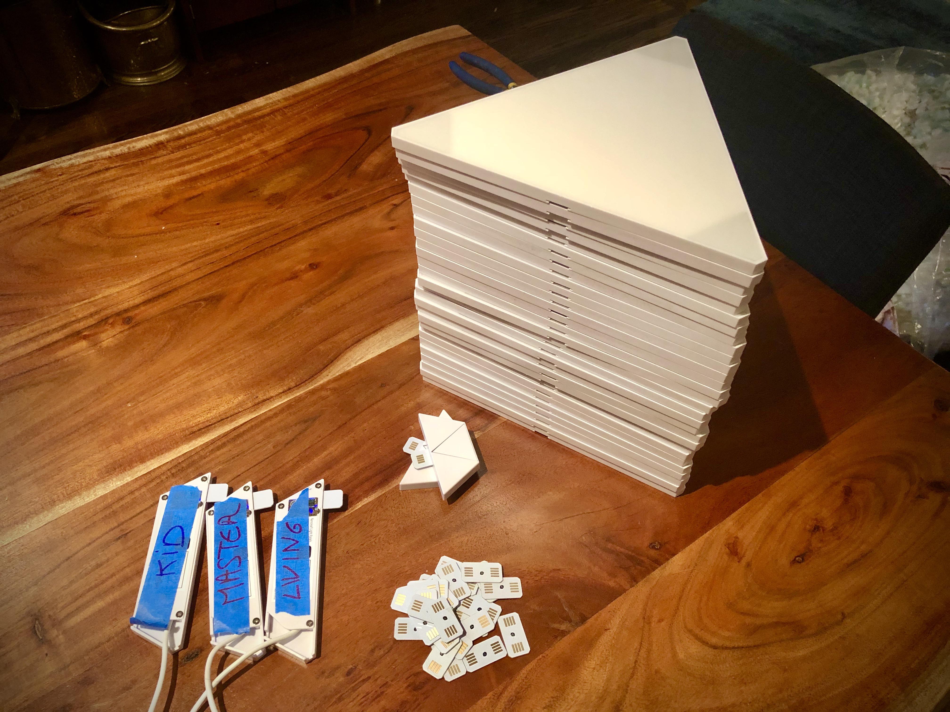 Moving day = Reboot Aurora creativity :-) | Scrolller