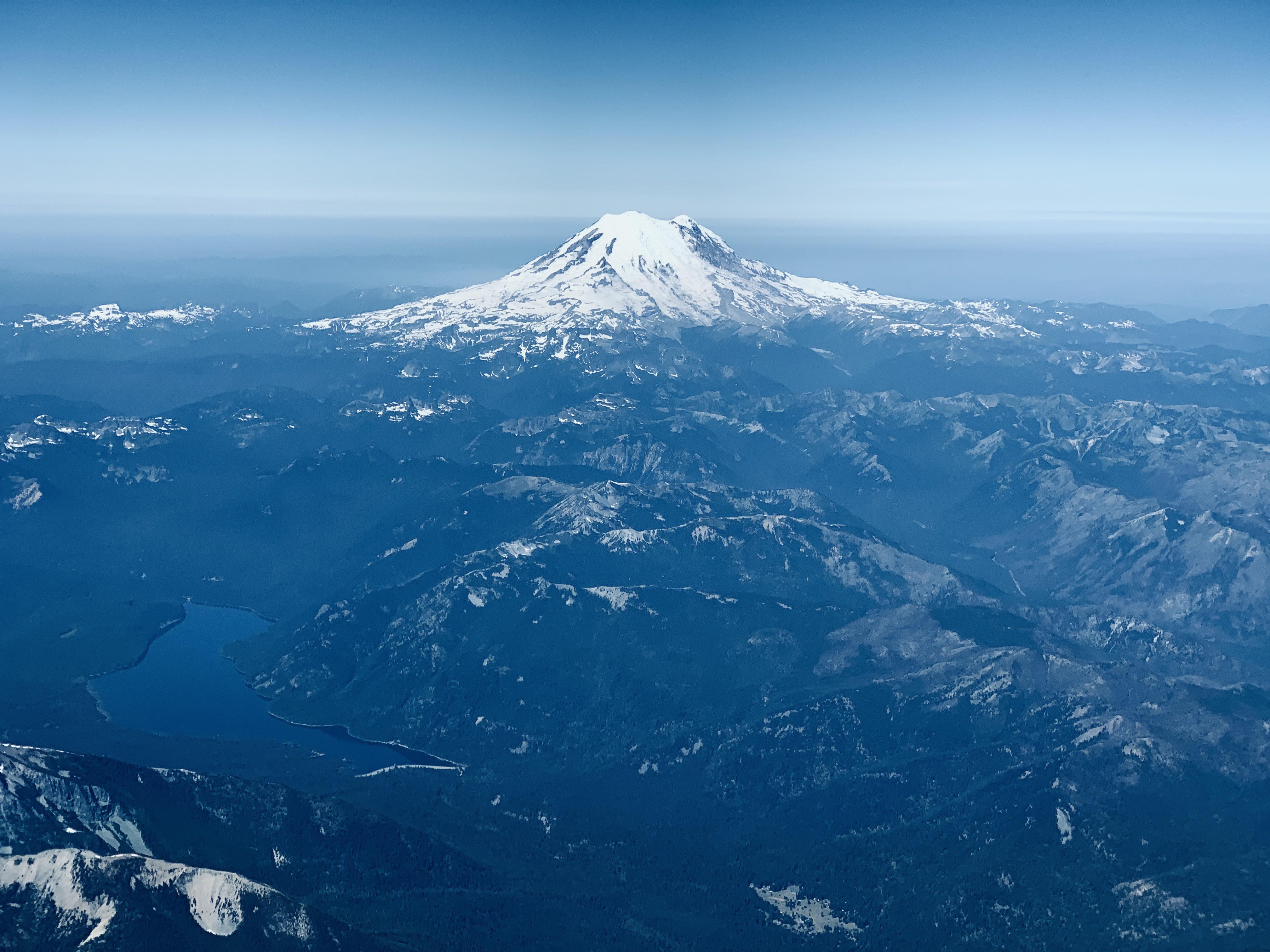 Mt. Rainier from 17,000 ft | Scrolller