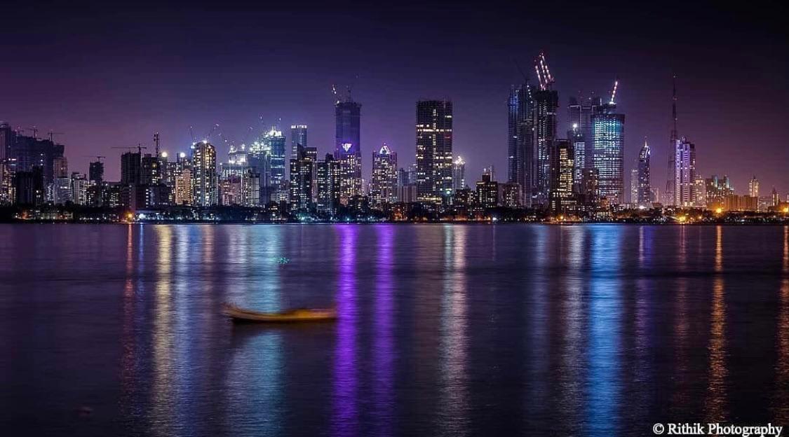 Mumbai, भारत/India Night Skyline | Scrolller