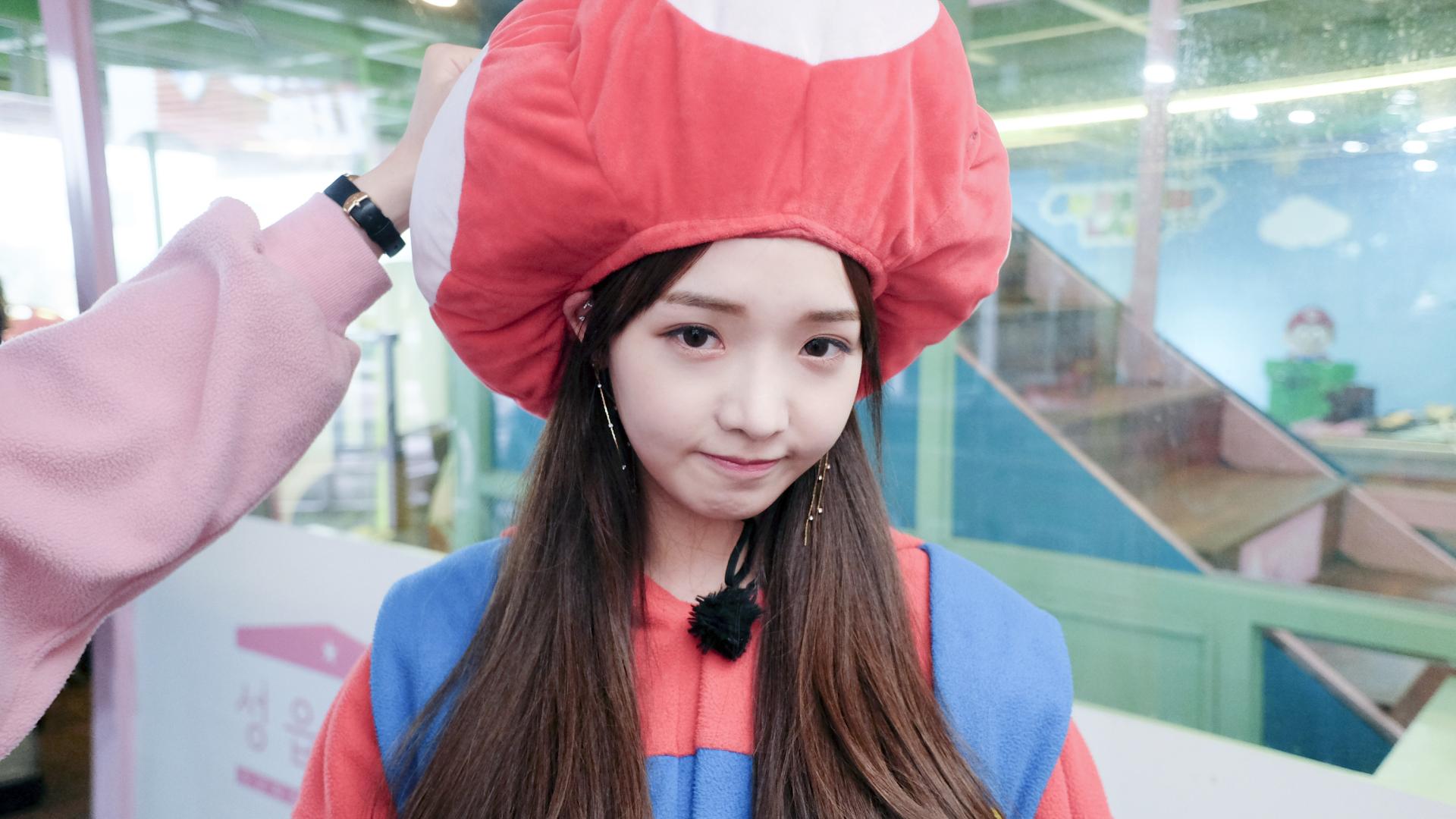 Mushroom Jisun | Scrolller