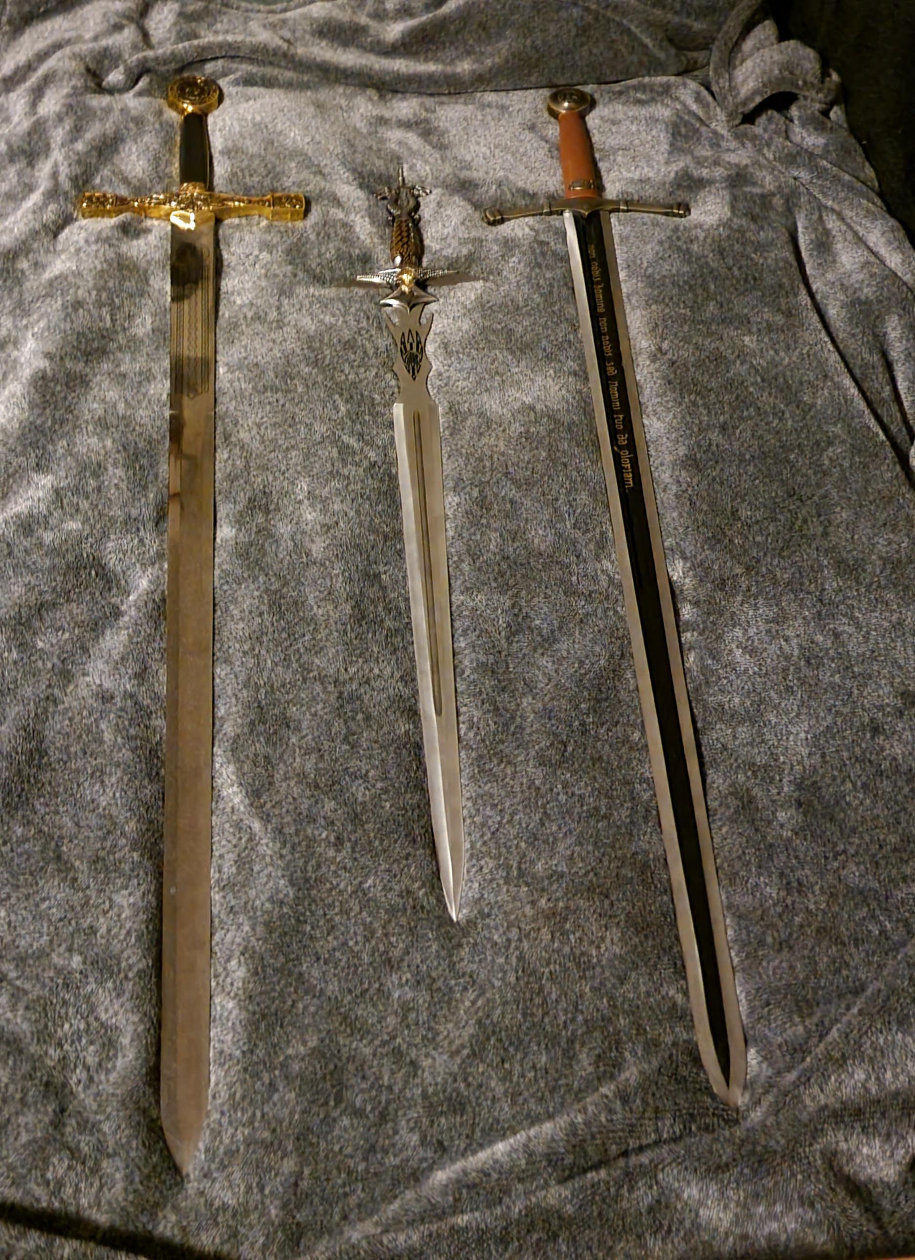 My 3 Favorite Swords | Scrolller