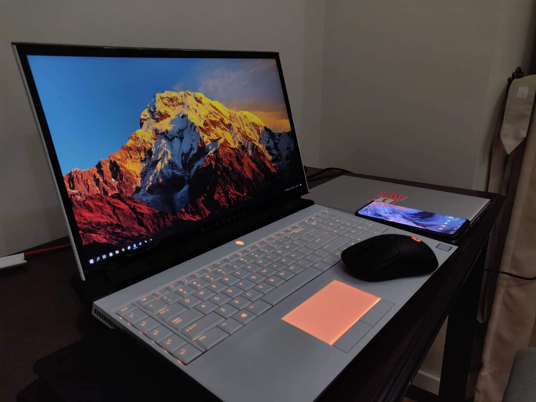 My Alienware area 51m setup x logitech g pro x oneplus 7 pro | Scrolller