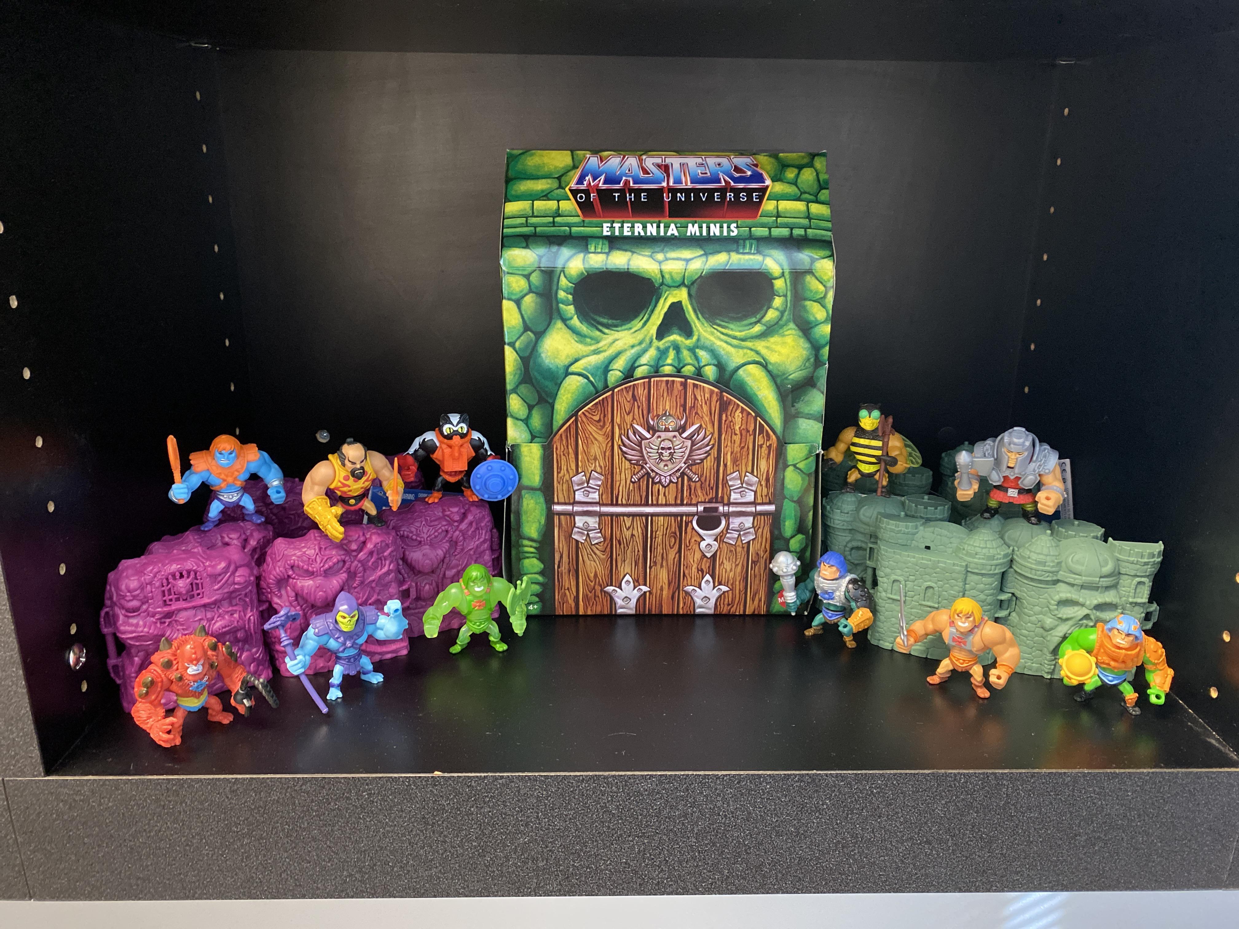 My Co-workers think I’m a weirdo | Scrolller