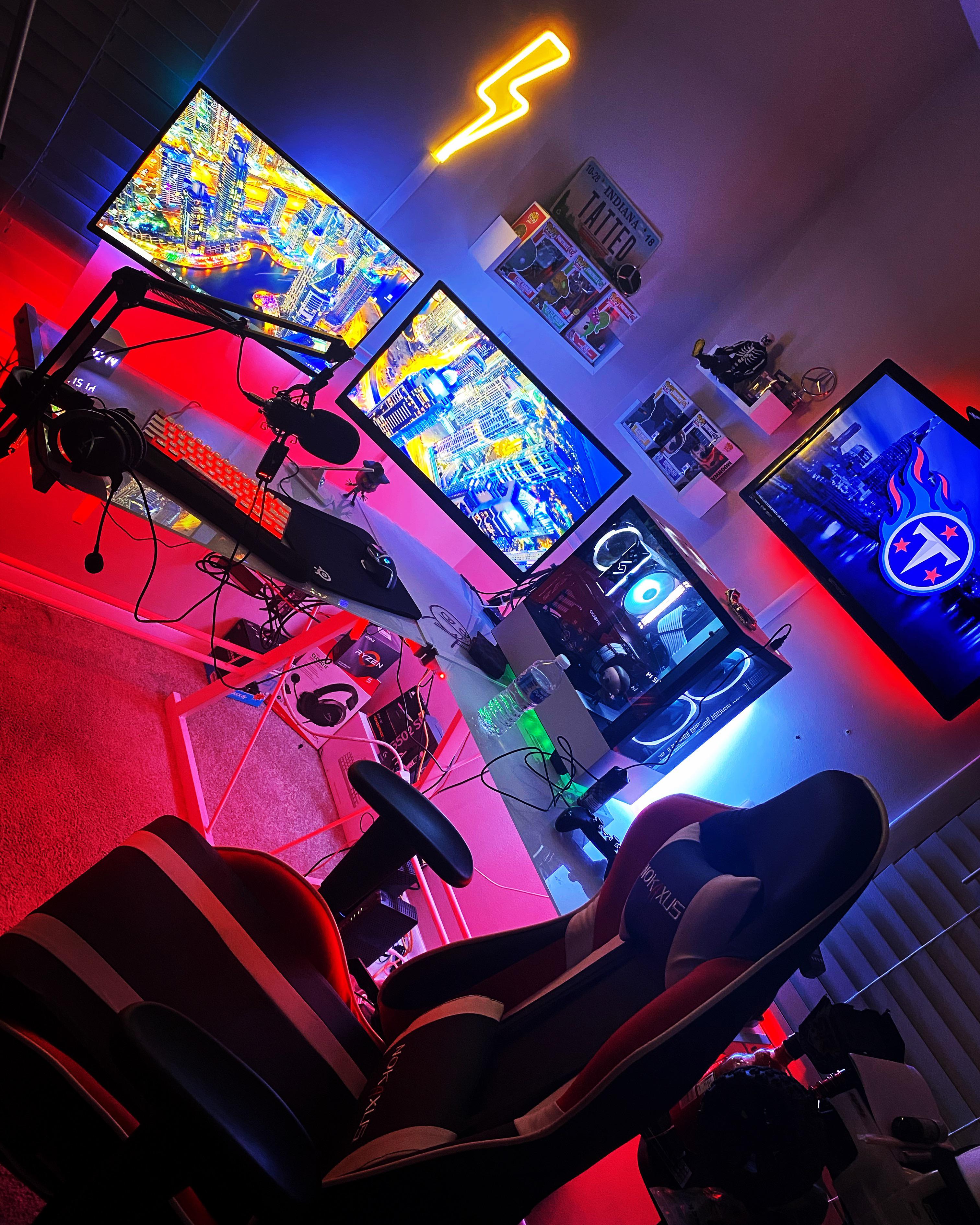 My competitive fortnite battle station | Scrolller