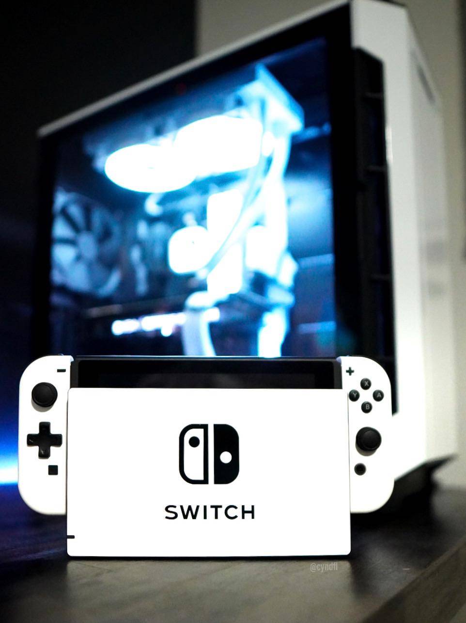 My custom black and white switch! | Scrolller