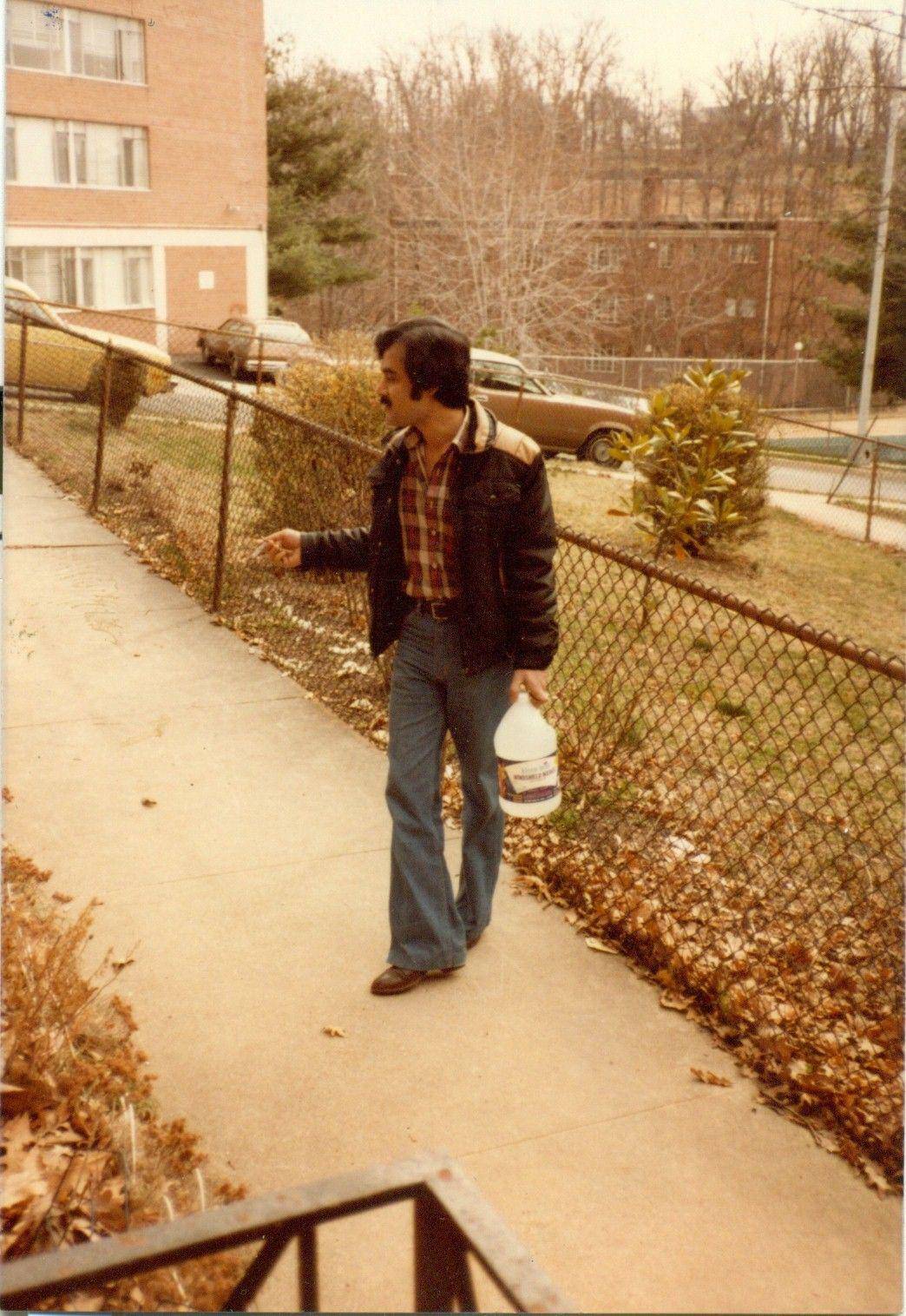 My dad rocking bell bottoms in the 70s | Scrolller