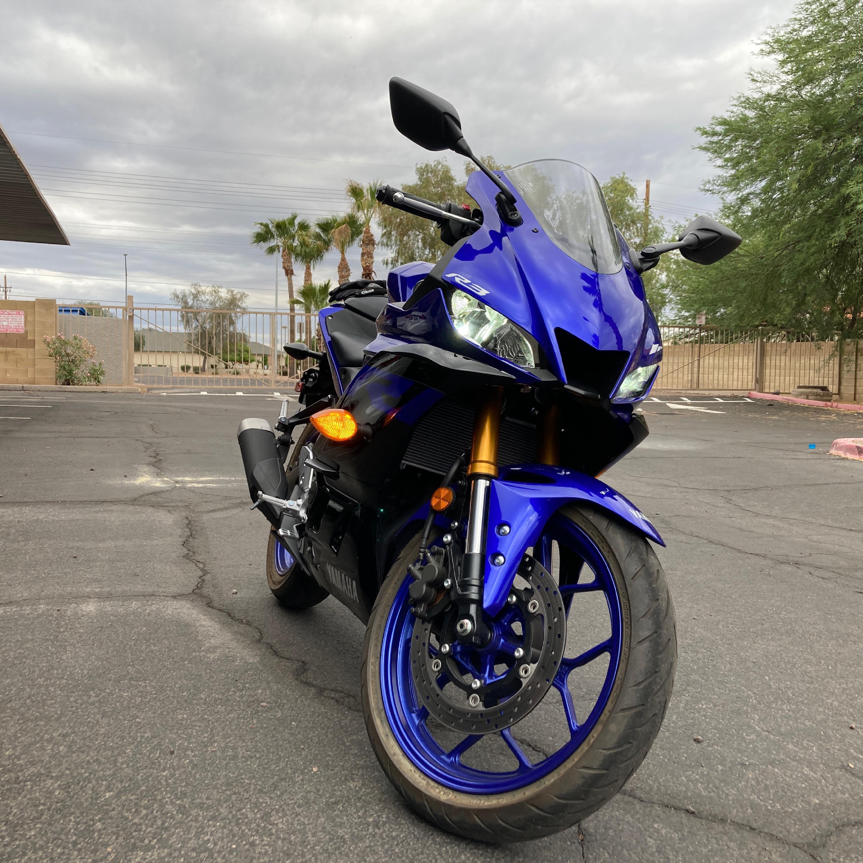 My daily commuter | Scrolller