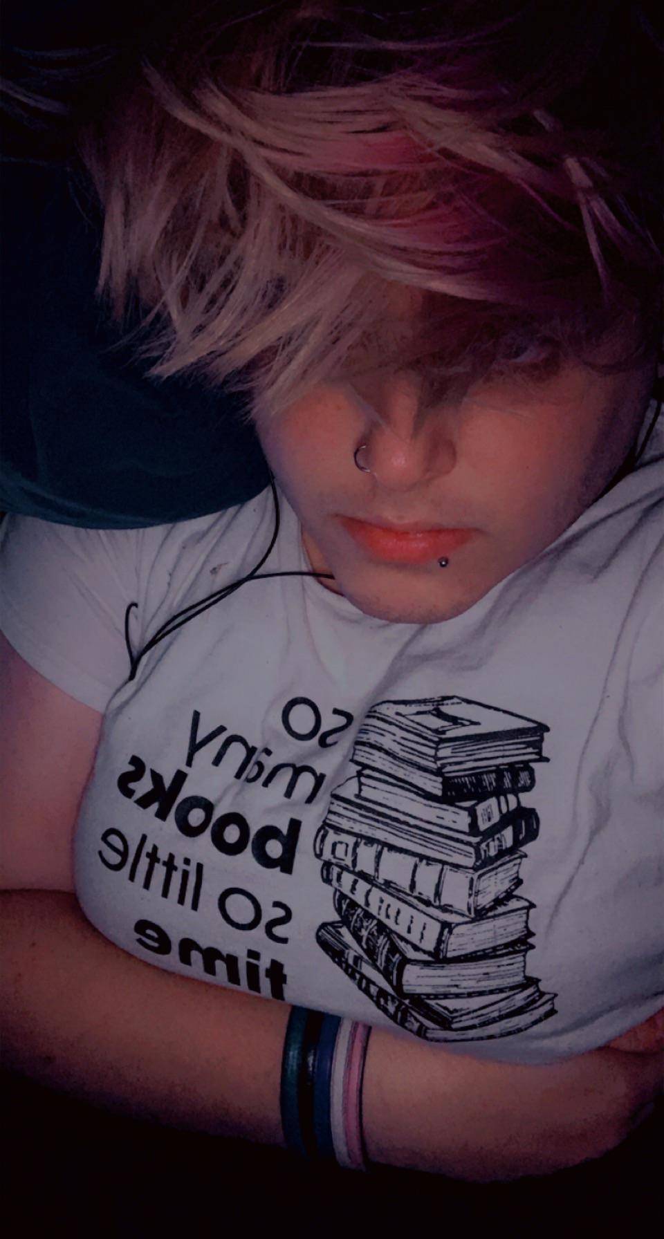 My depression is chronic, but my tits are iconic | Scrolller