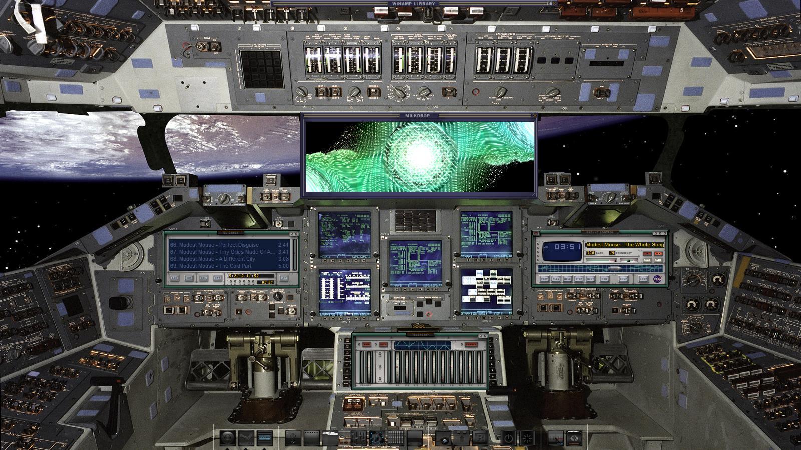My desktop is a fucking space shuttle cockpit yo | Scrolller