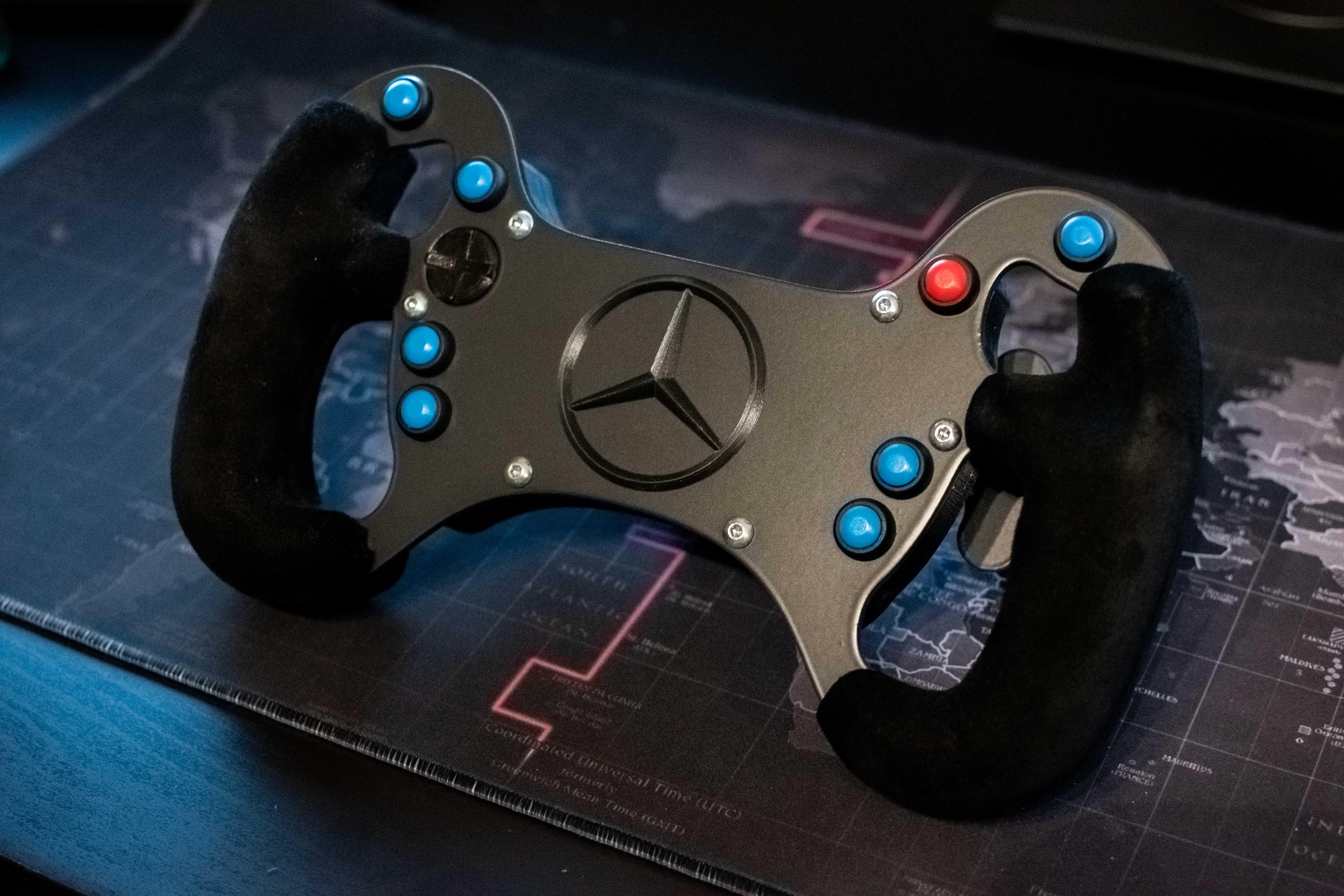 My DIY Mercedes GT3 AMG wheel for Thrustmaster | Scrolller