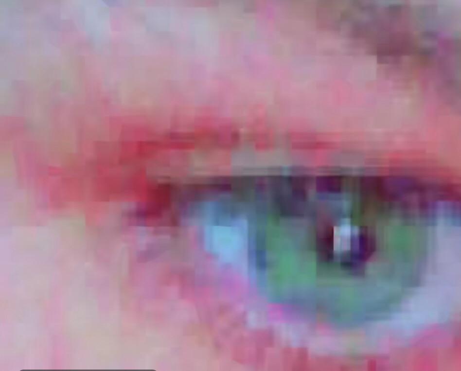 My eyes in pixel | Scrolller