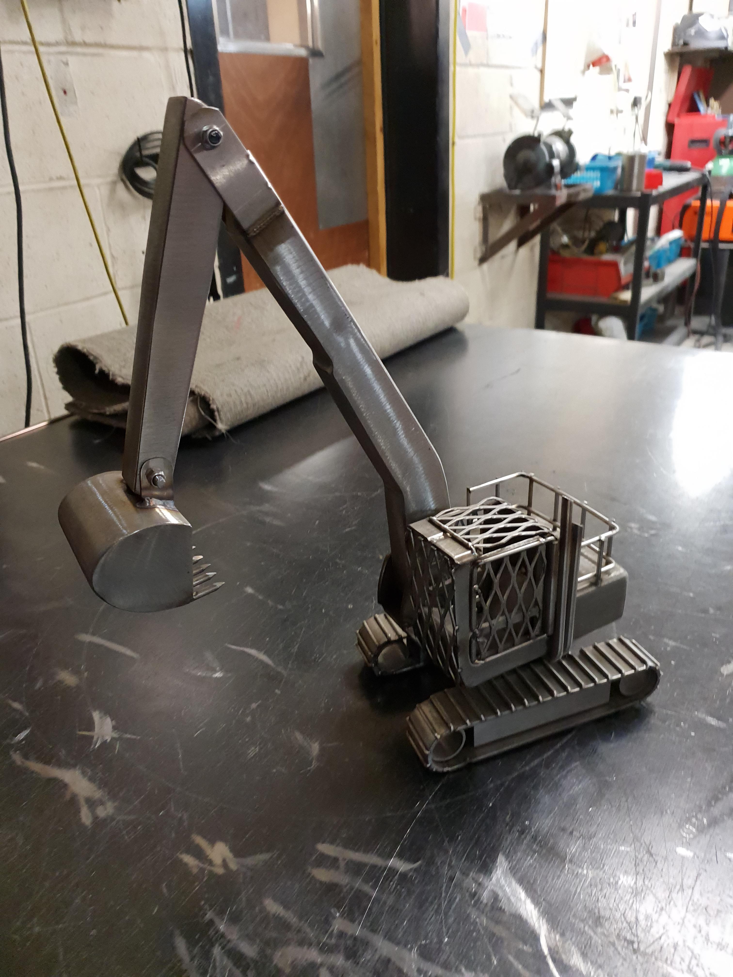 My fabbed digger | Scrolller