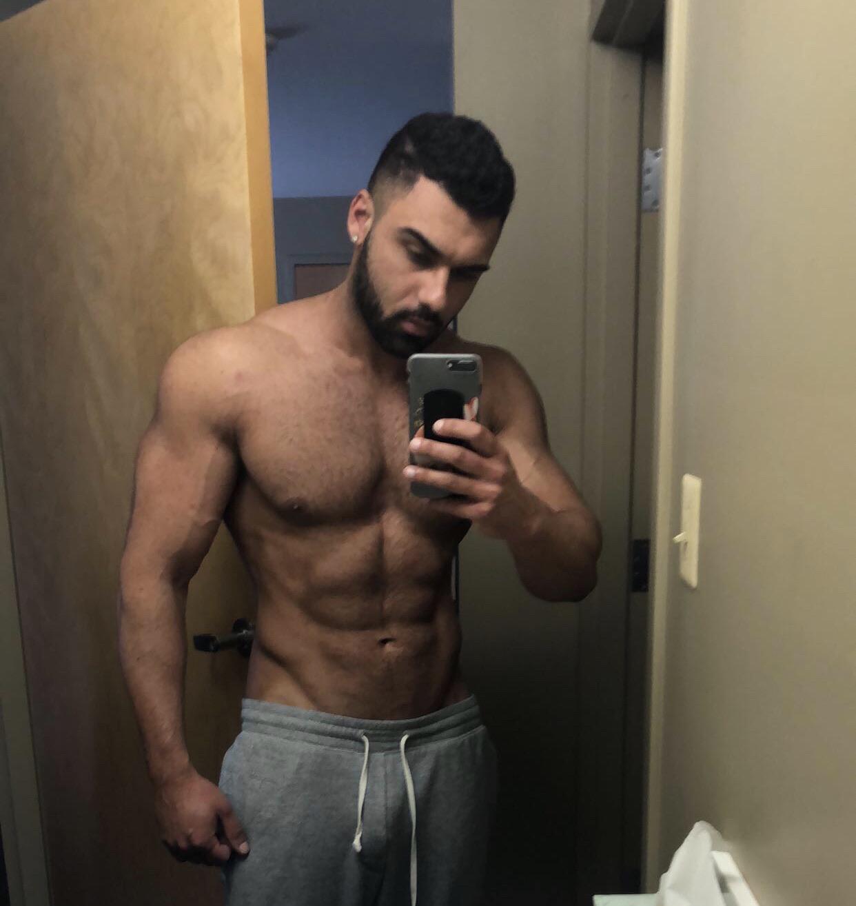 My favorite joggers for a reason | Scrolller