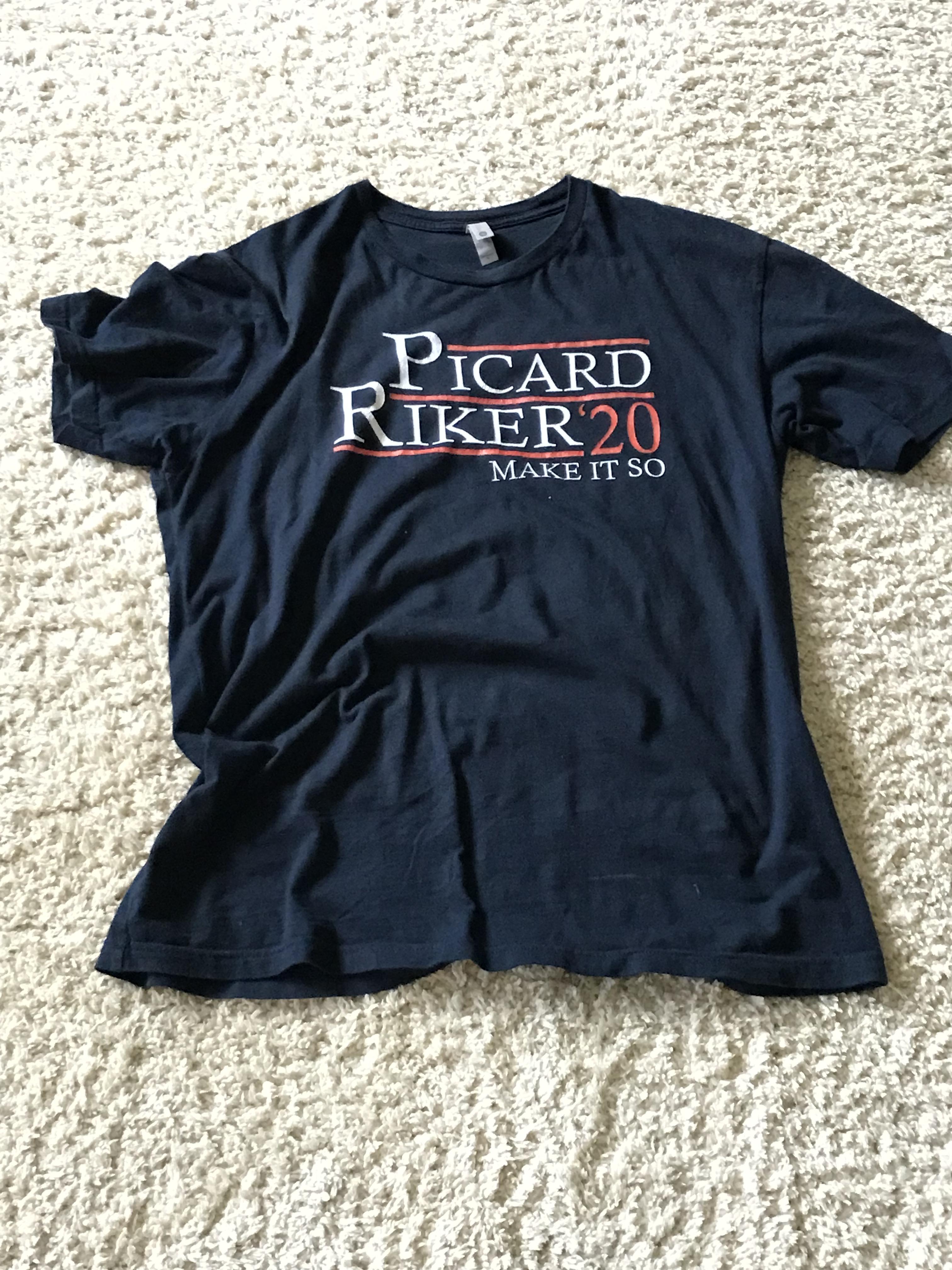 My favorite new tee shirt. | Scrolller