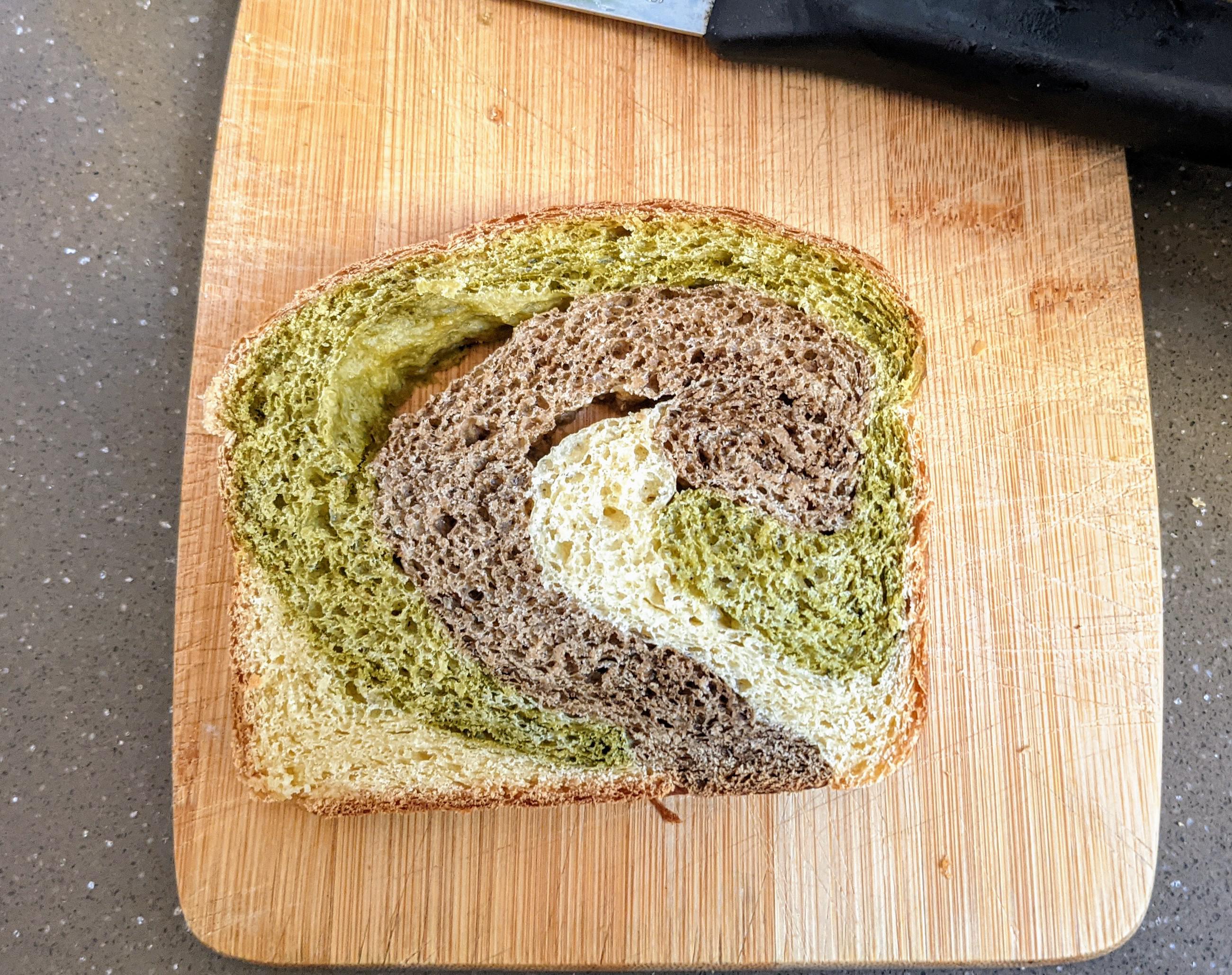 My first attempt at a matcha and hojicha swirl bread | Scrolller
