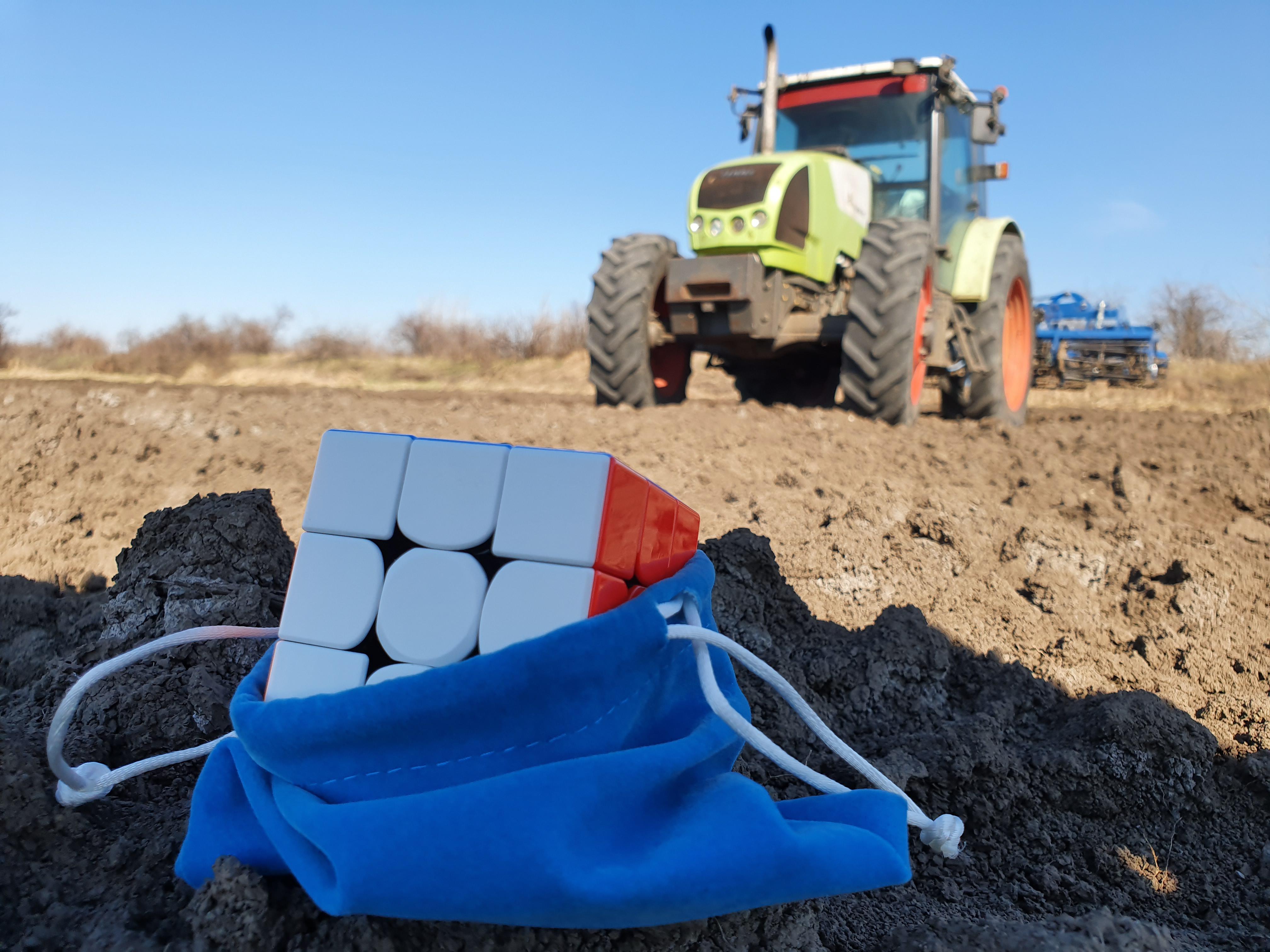 My first attempt at cubeorgaphy | Scrolller