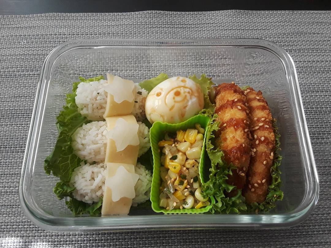 My first bento- complete with an angry bear-egg. | Scrolller