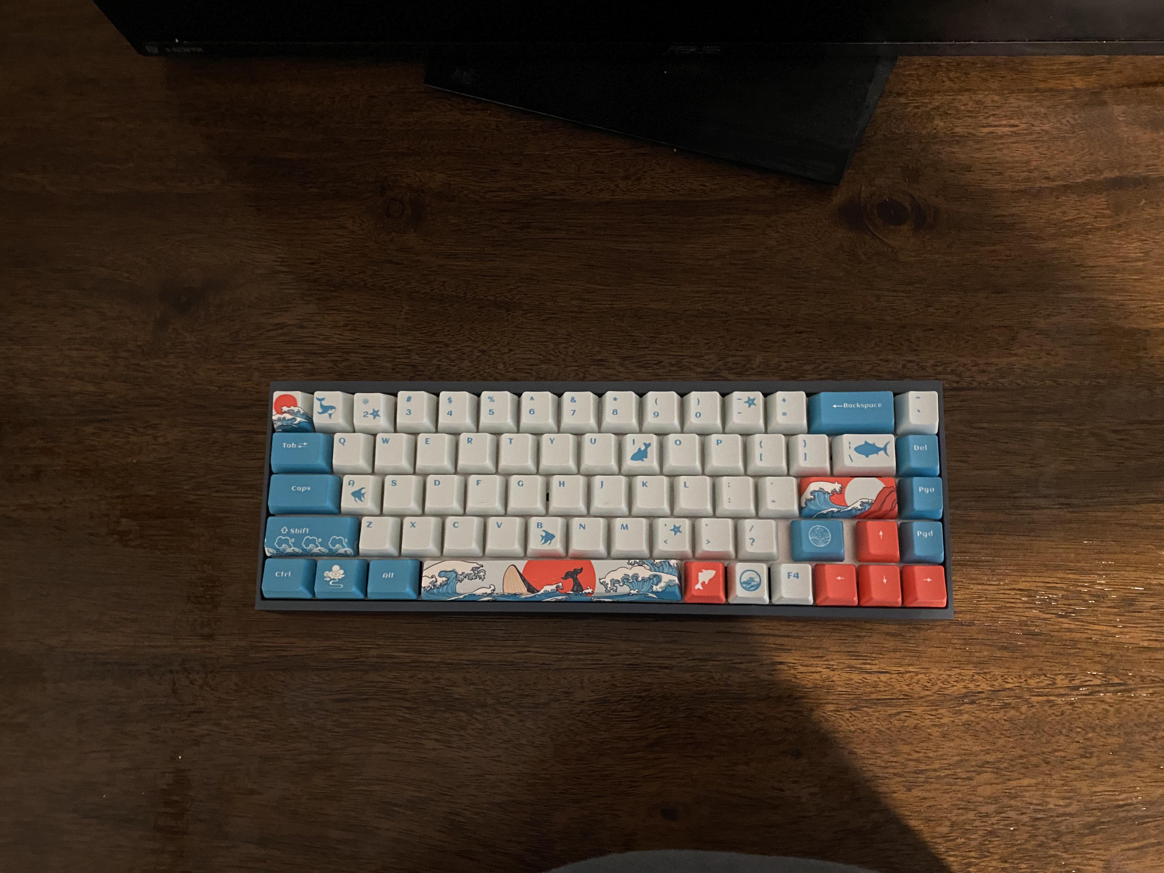 My first custom keyboard. ( Tofu 65 with novel key creams lubed & some random keycaps on Amazon ...