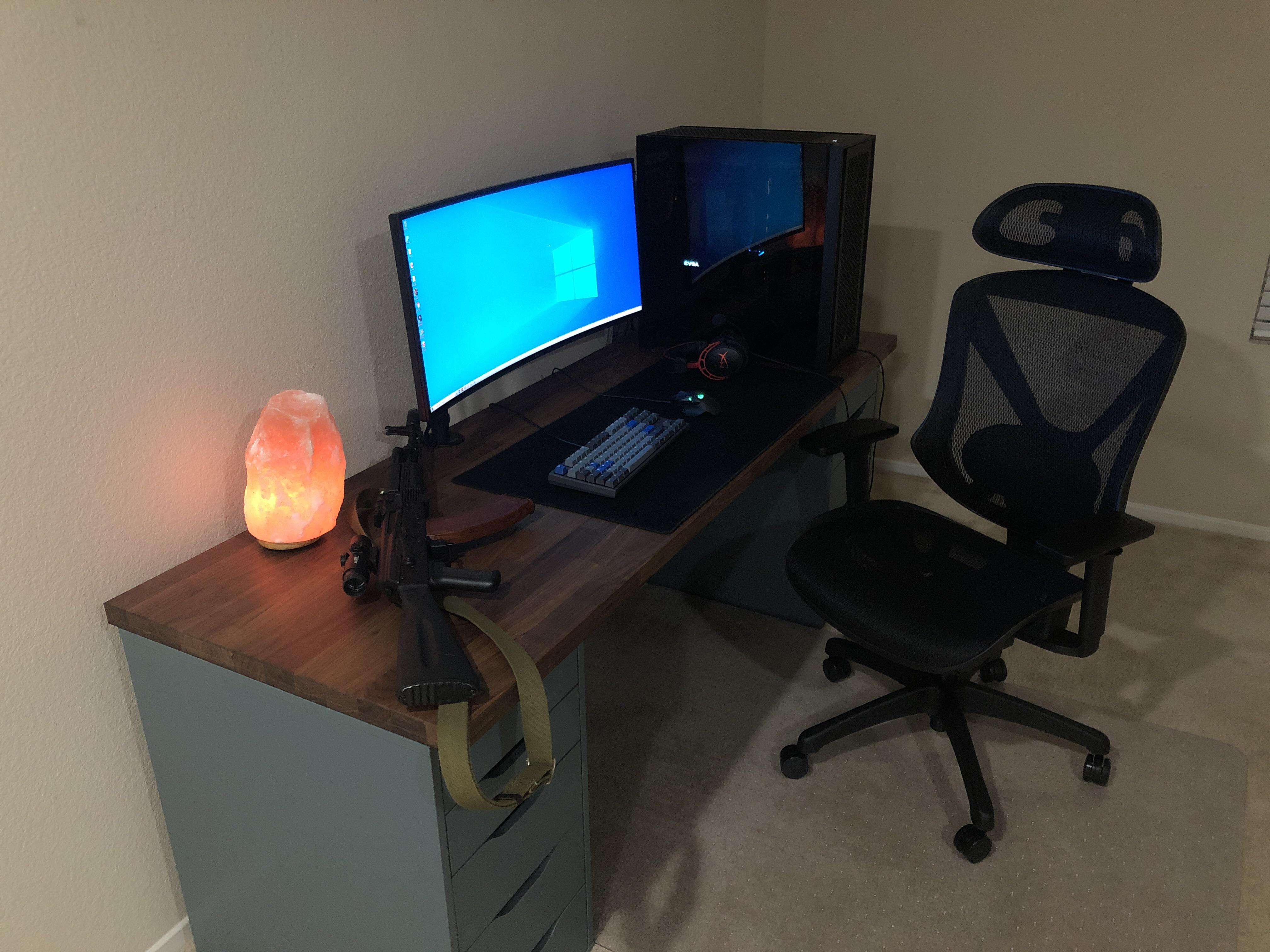My first ever PC setup | Scrolller