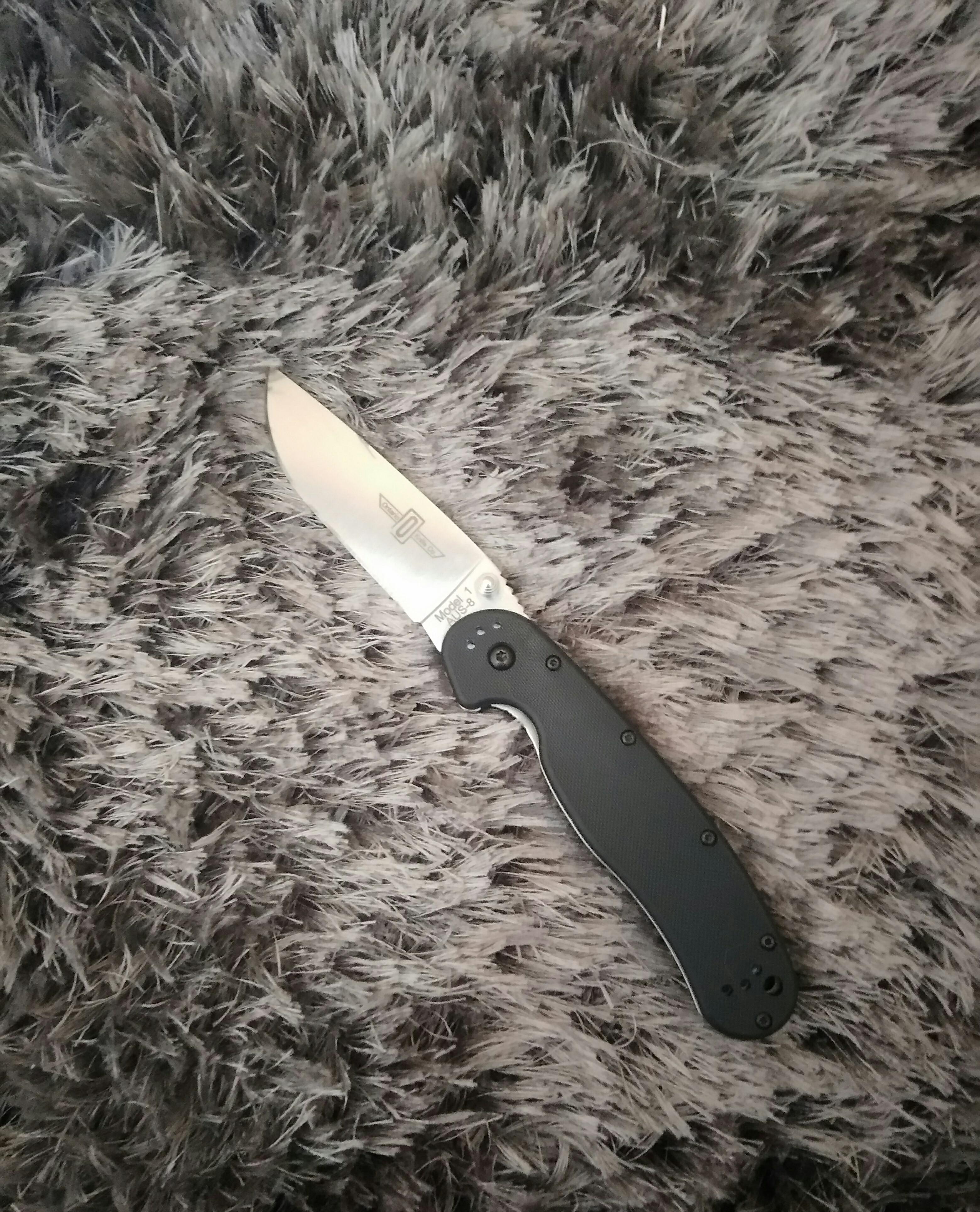 My first liner lock knife :) | Scrolller