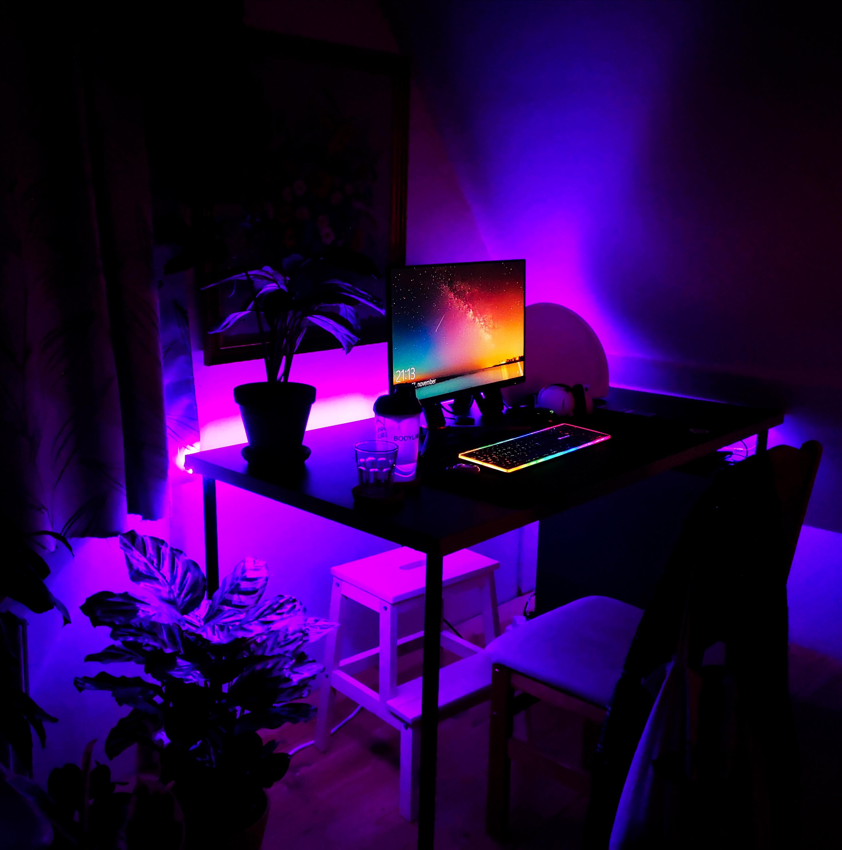 My first proper setup is coming together so nicely! Now I just need a new chair | Scrolller