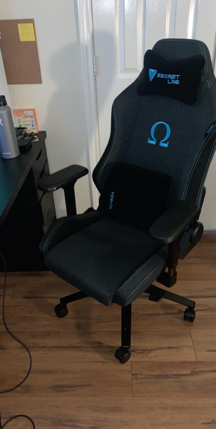 My First Secretlab Chair | Scrolller