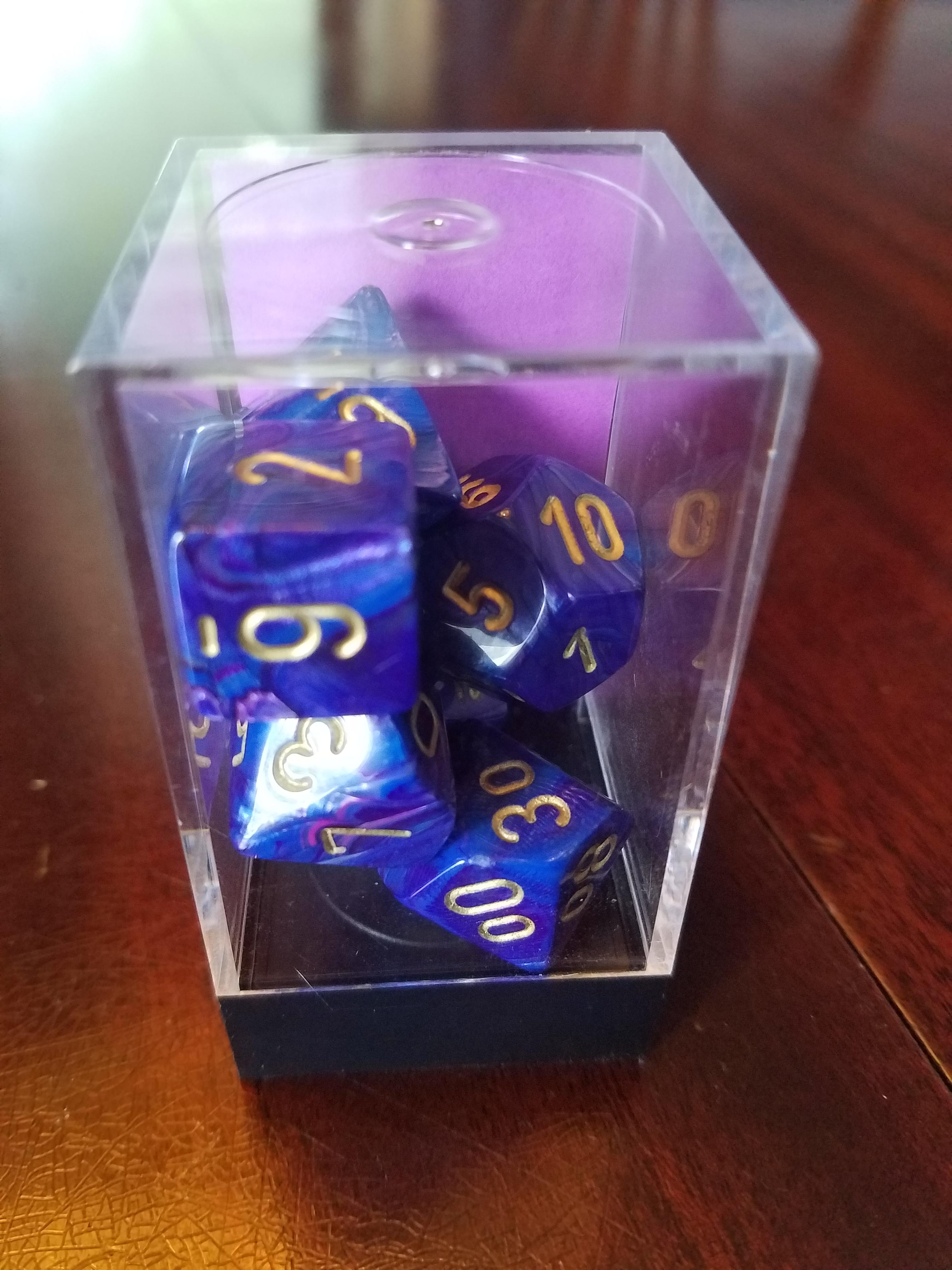 My first set, rolled a Nat 1 on my first d20 | Scrolller