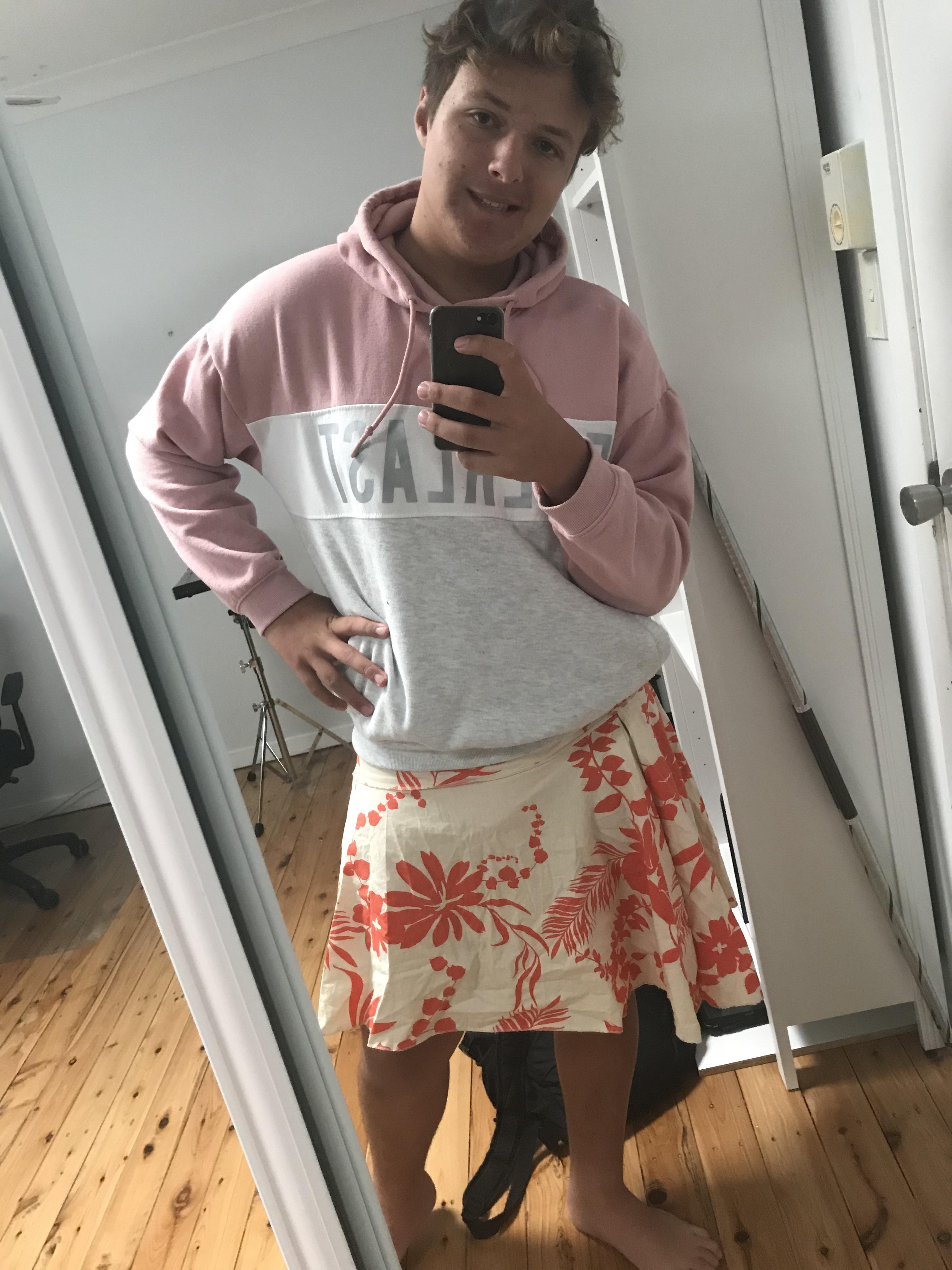 my first step to becoming a femboy | Scrolller