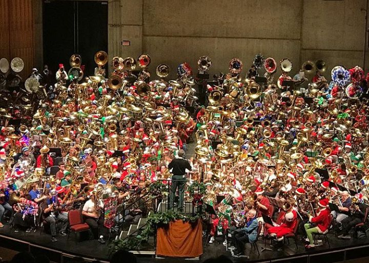 My first Tuba Christmas in Akron, Ohio yesterday, around 500 tubists came to perform! | Scrolller
