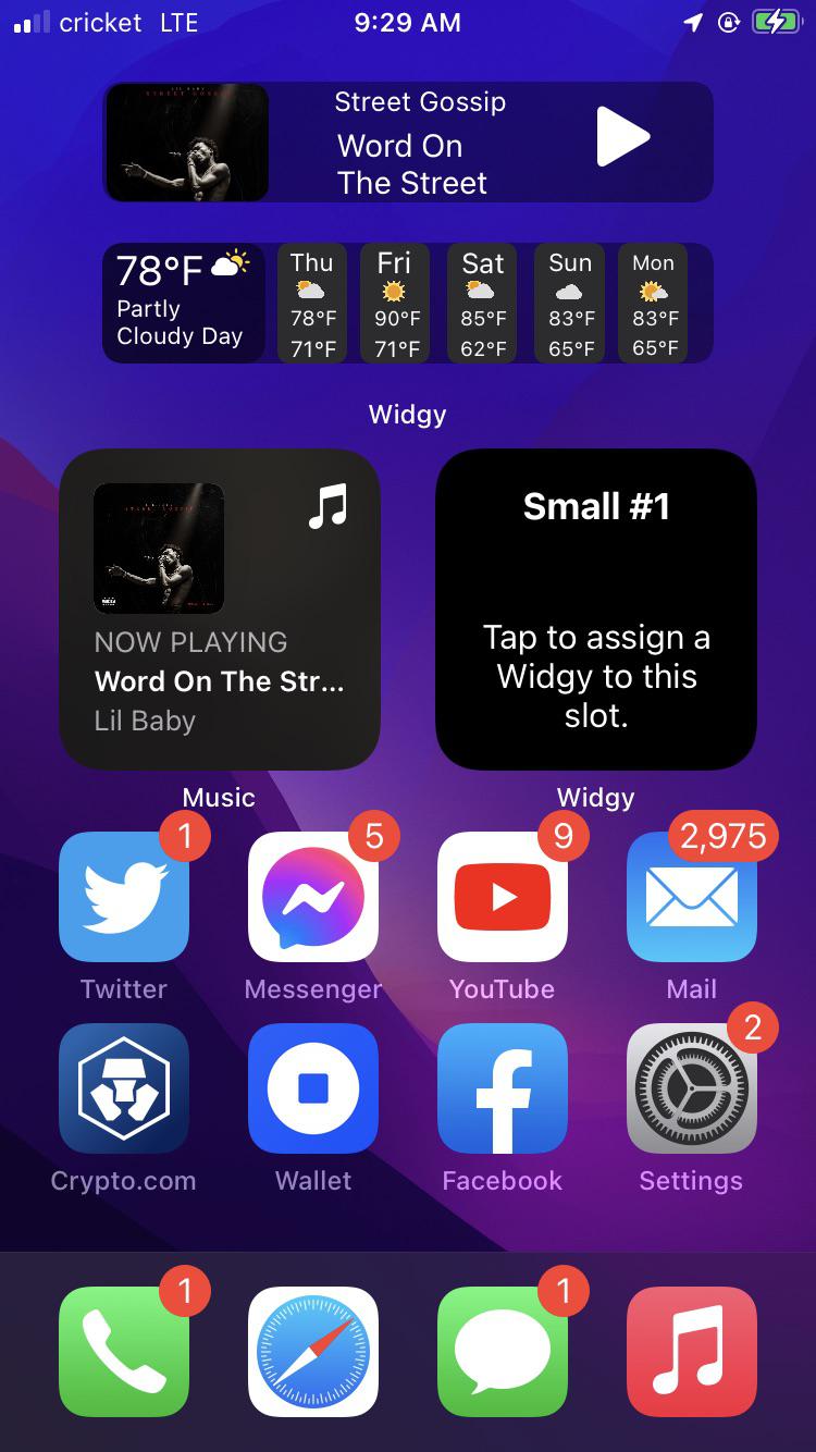 My first widget! Still figuring ways to tweak it! Any opinions will help! Tell me what I can do ...