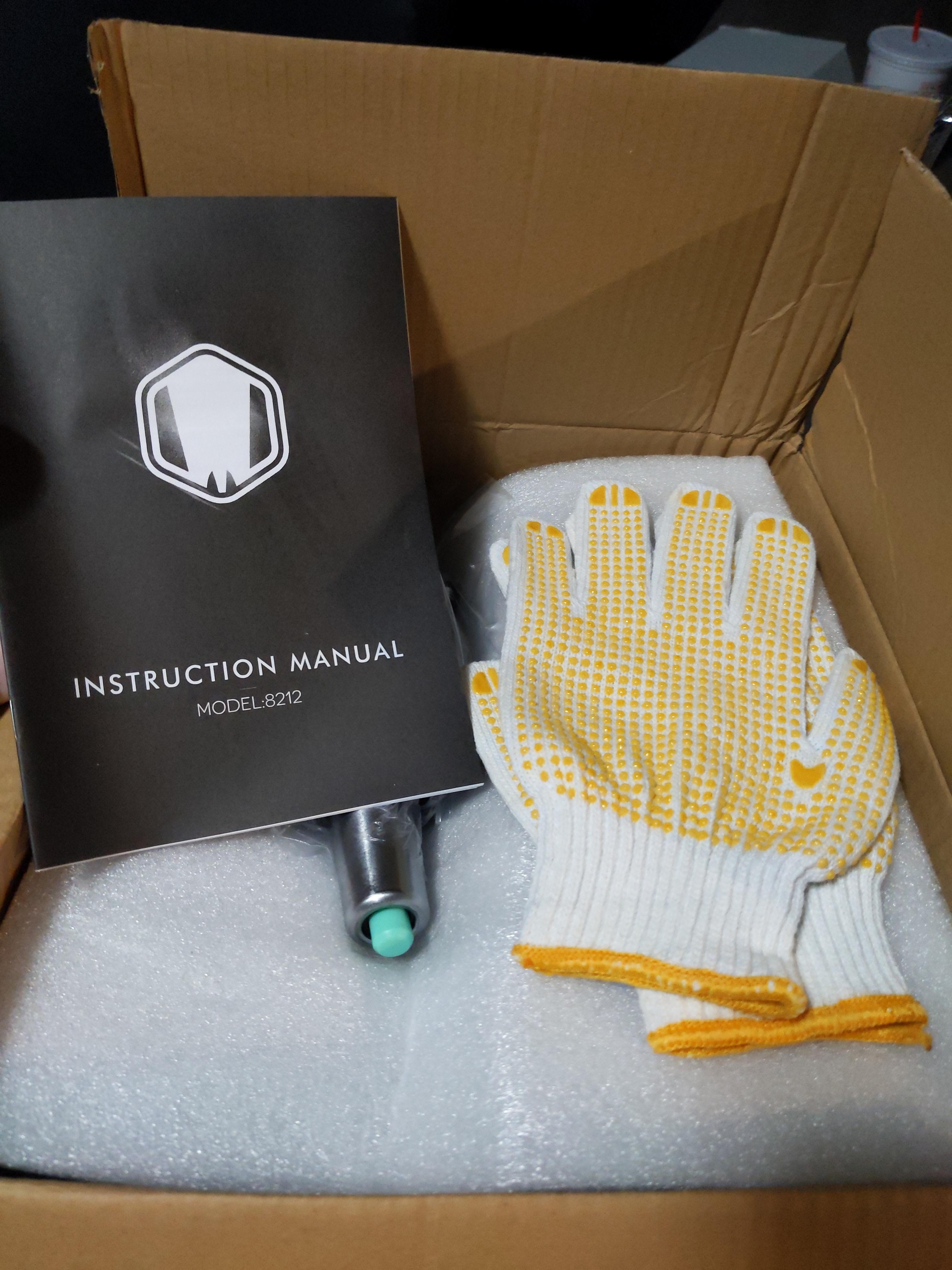 My gaming chair came with assembly gloves | Scrolller