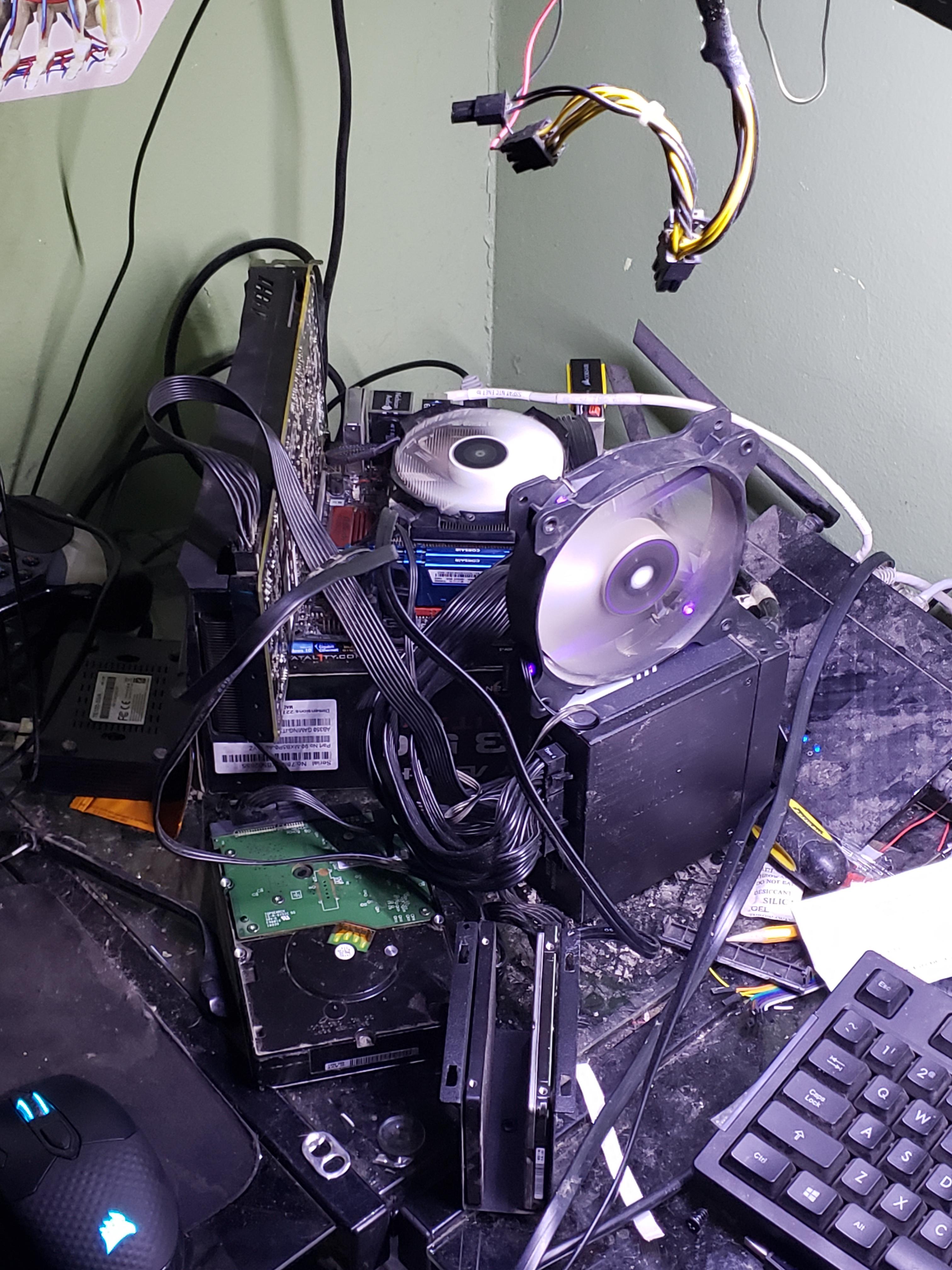 My gaming setup right now | Scrolller