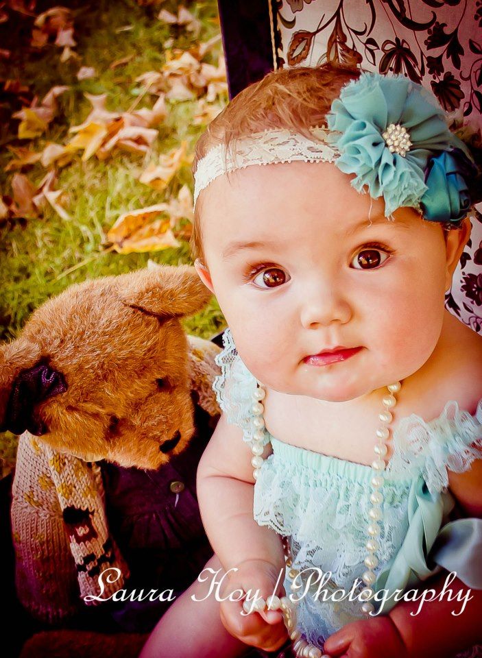 My girl's Fall photon shoot. I love her eyes ^_^ | Scrolller