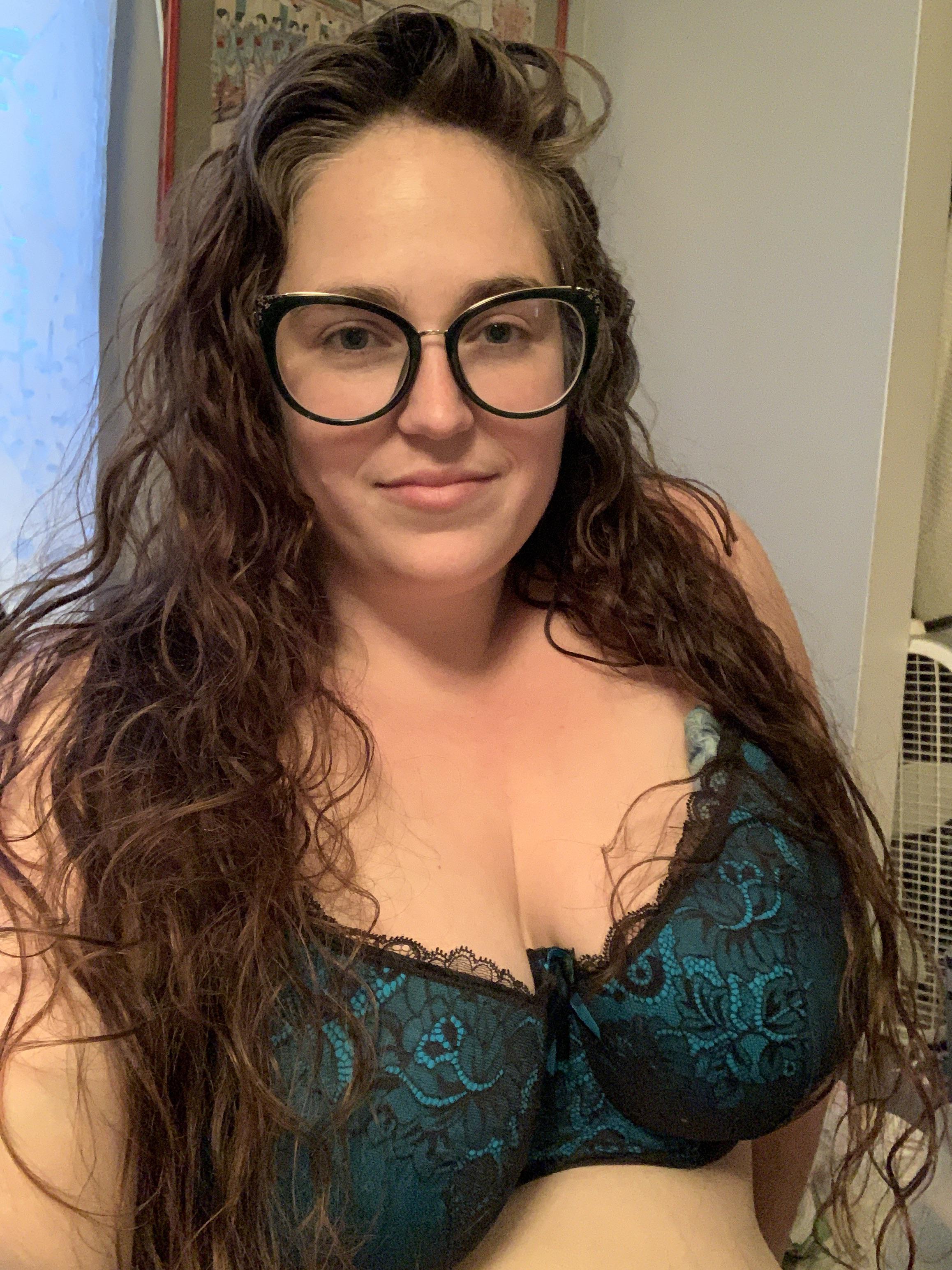 My glasses match my bra 😉 34F OC | Scrolller