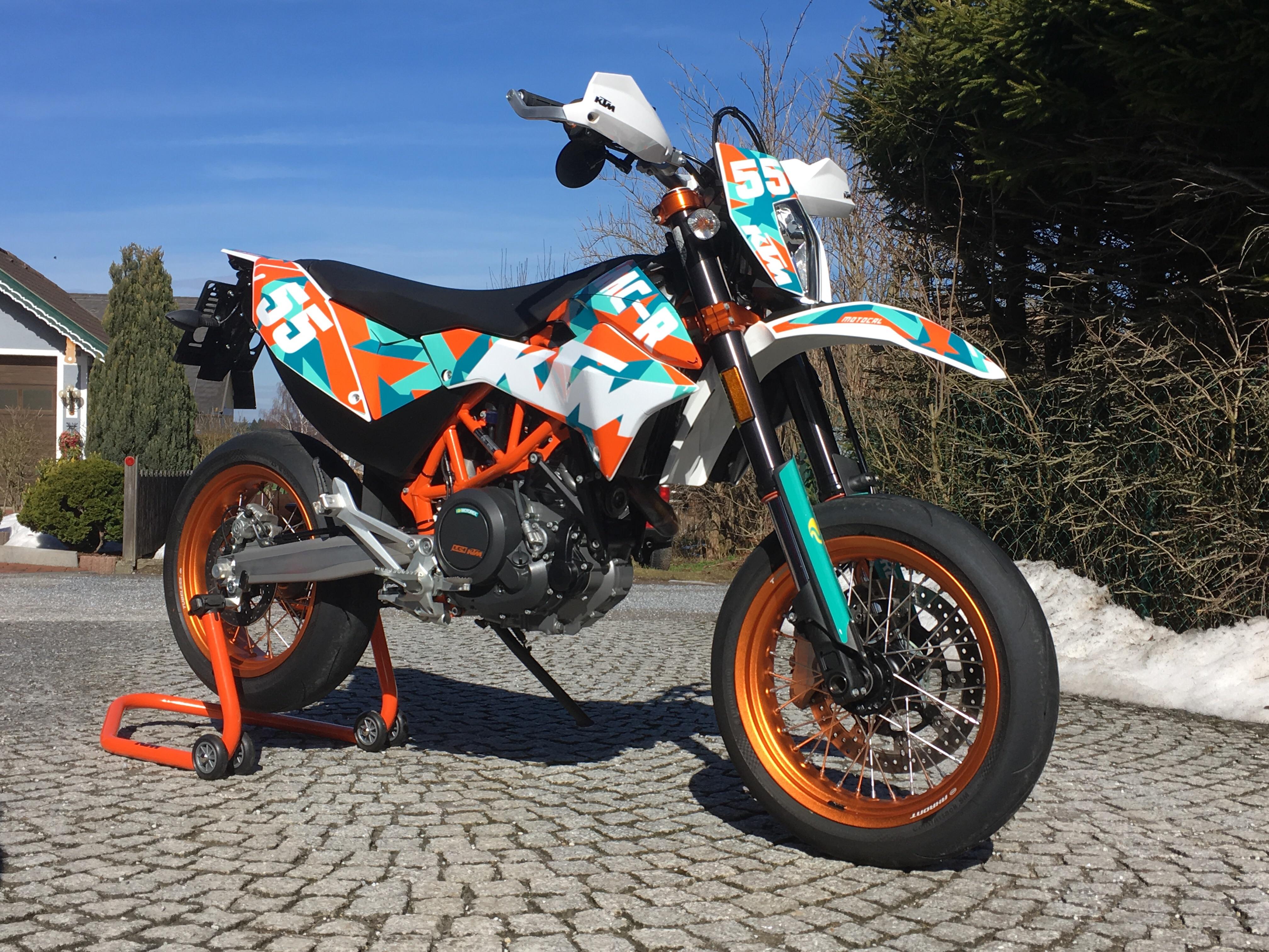 My KTM 690 SMC-R with custom decals | Scrolller
