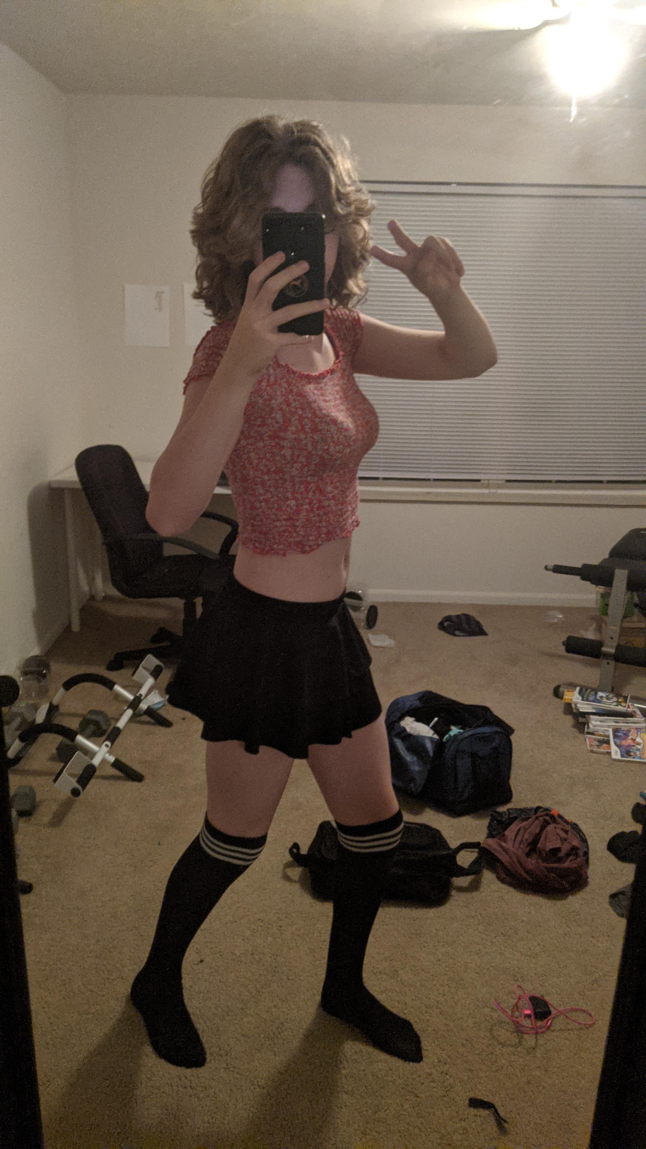 my legs are big enough to be that of a girls it makes me so fucking excited | Scrolller