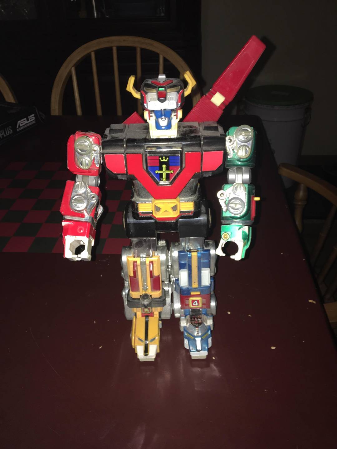 My Original Matchbox 1980’s Voltron (broken wing). | Scrolller