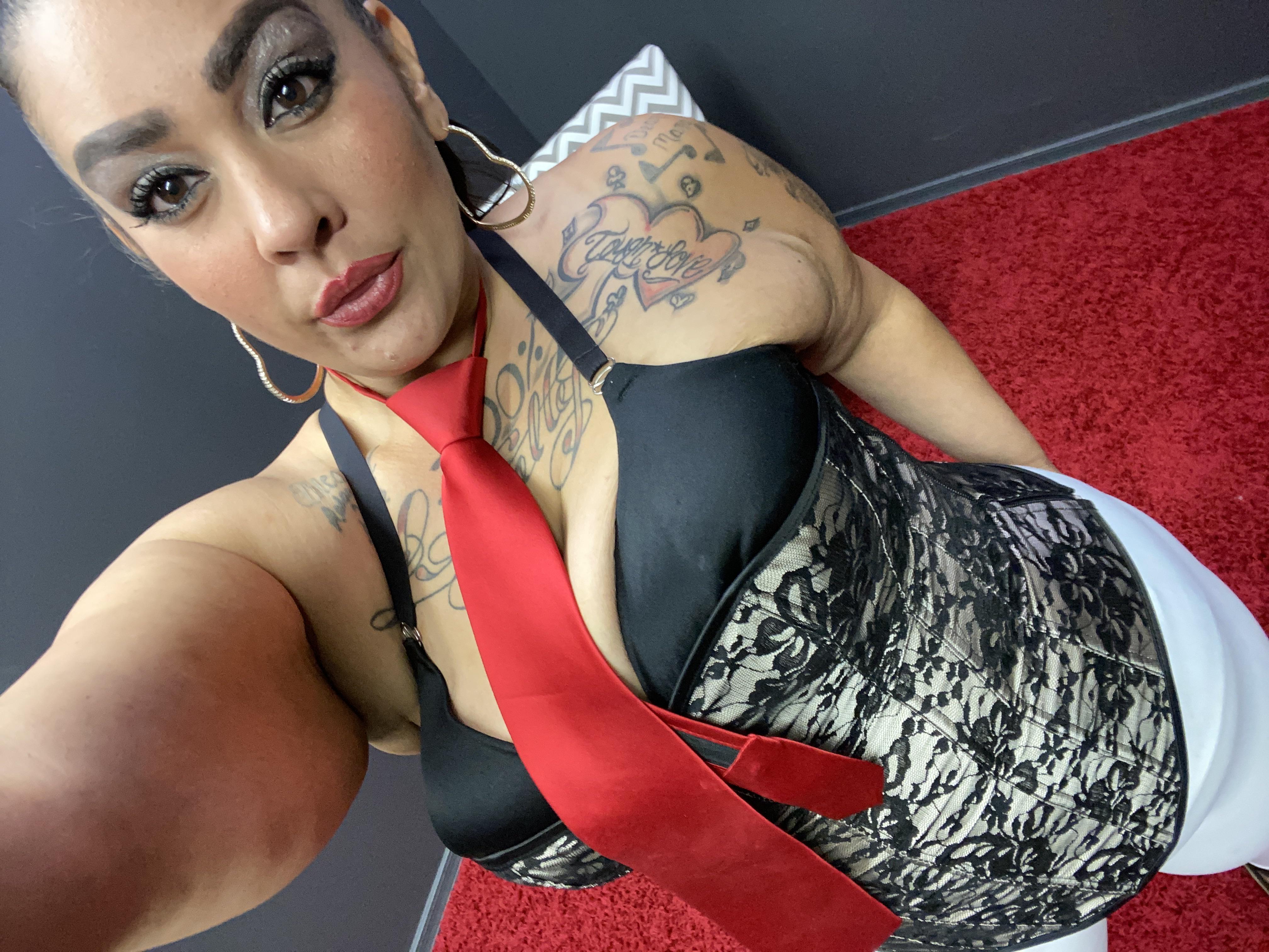 My pretty face waiting to be creamed at blowbanggirls shoot | Scrolller