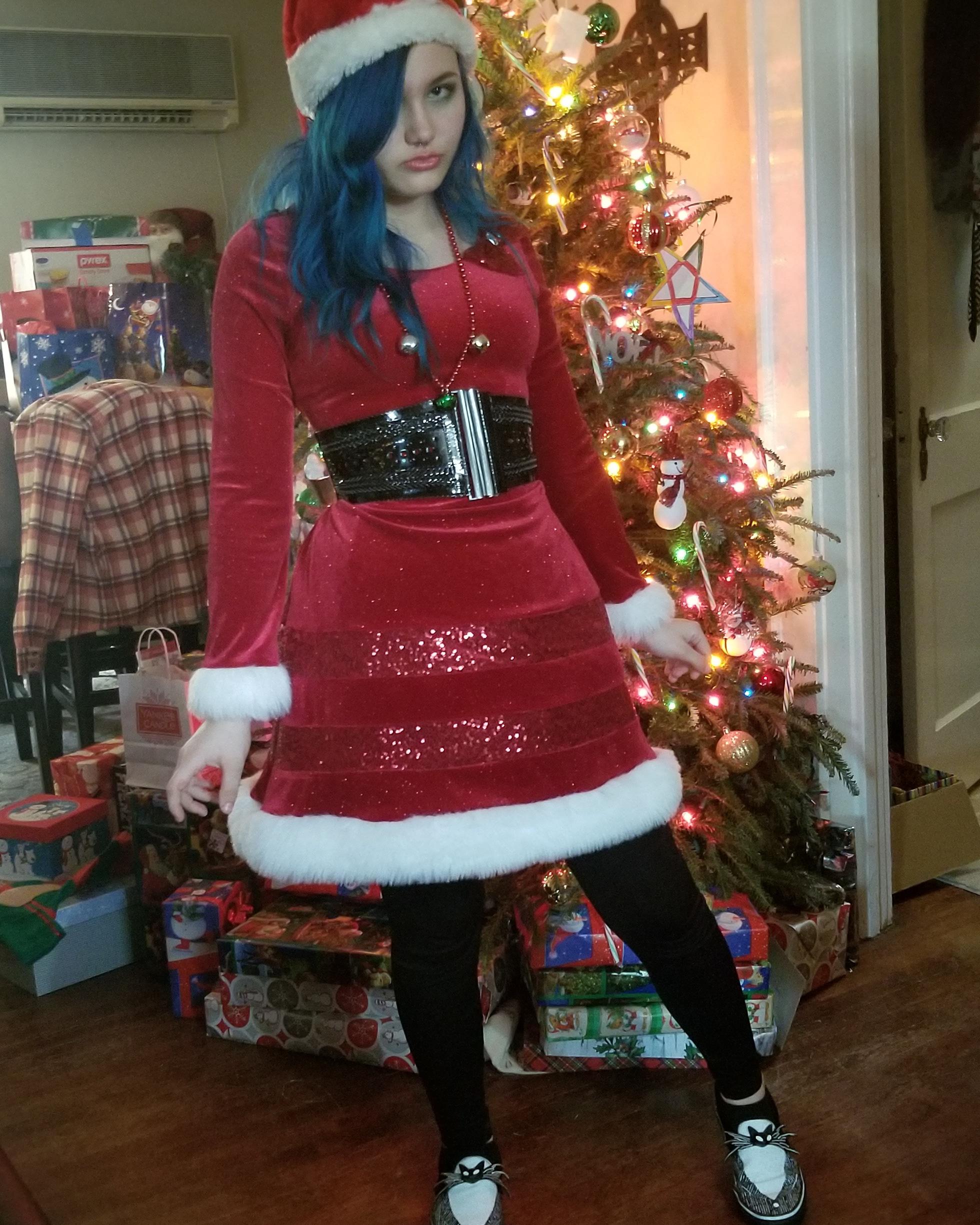 My RBF ruined my Christmas photos haha | Scrolller