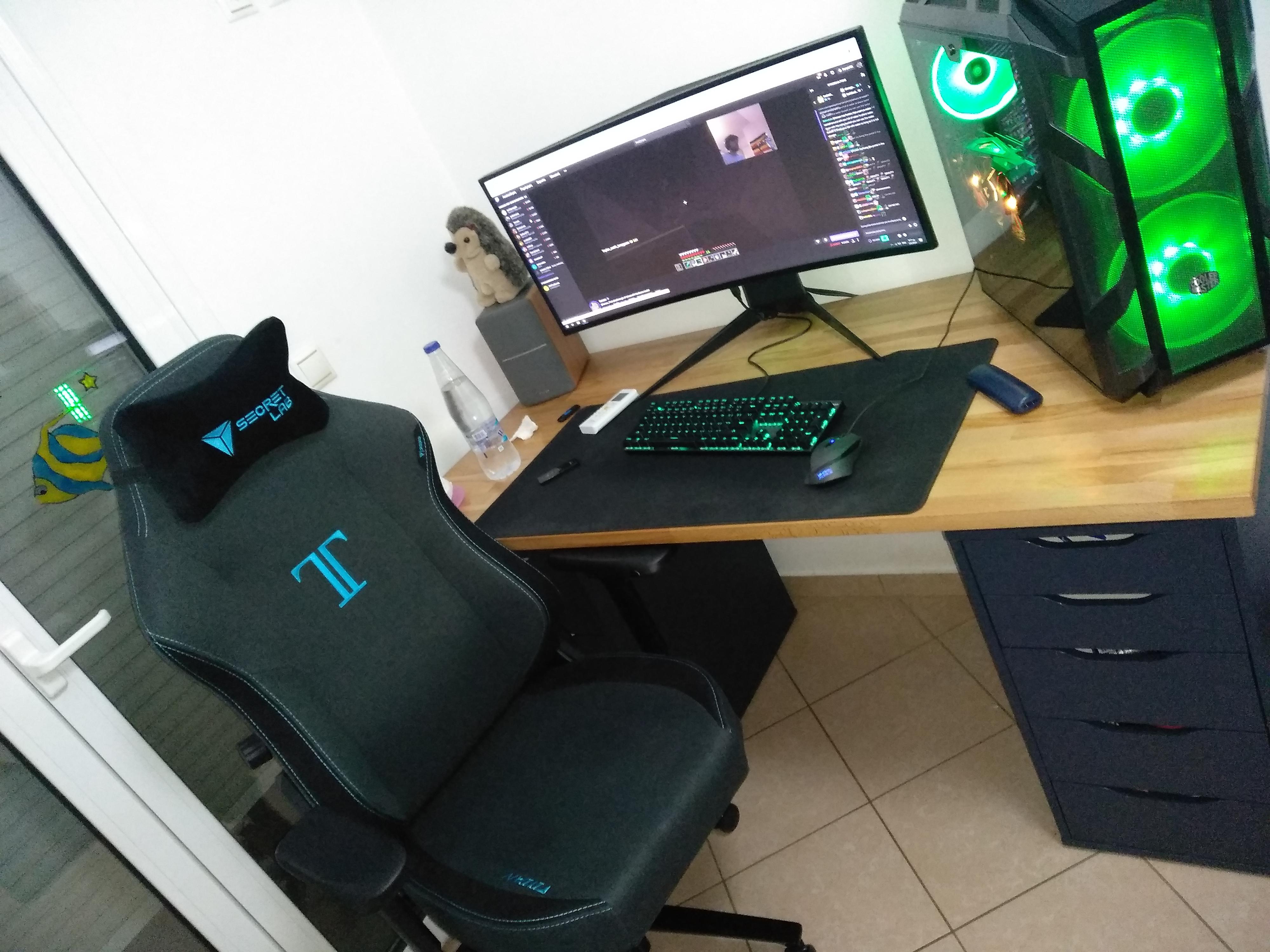 My setup is finished! #Secretlab | Scrolller