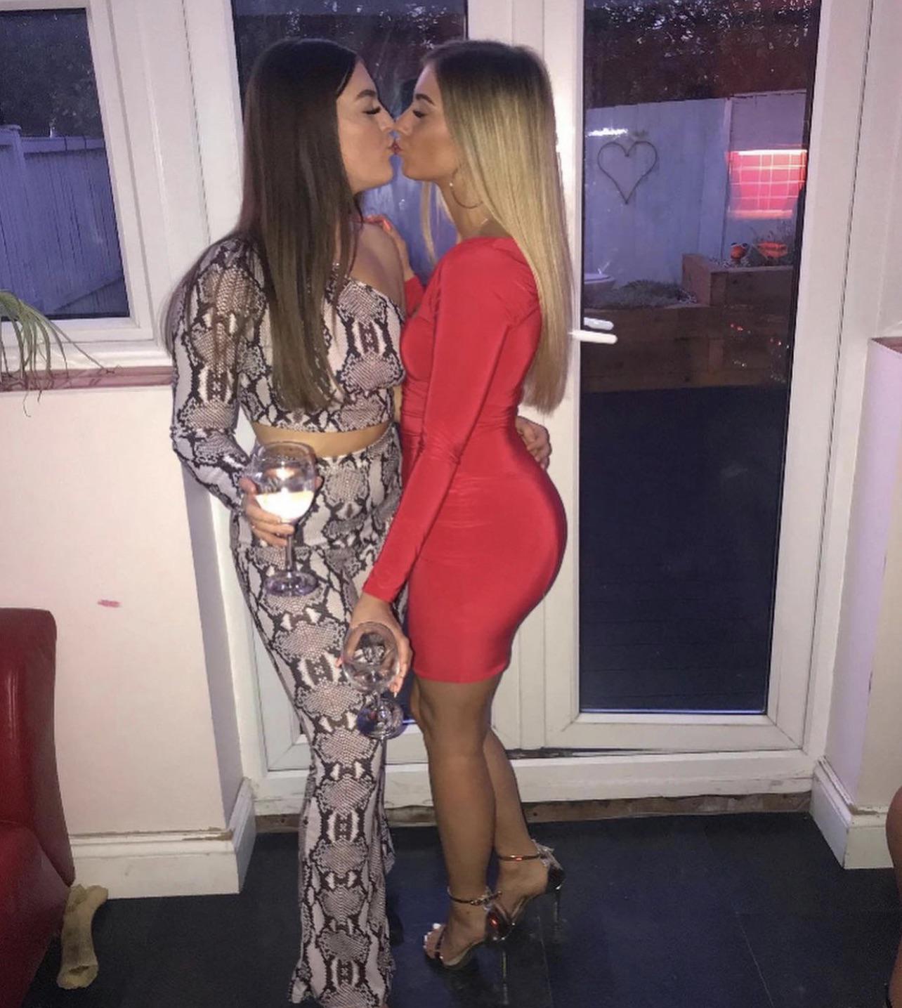 My sister and I share a quick kiss | Scrolller