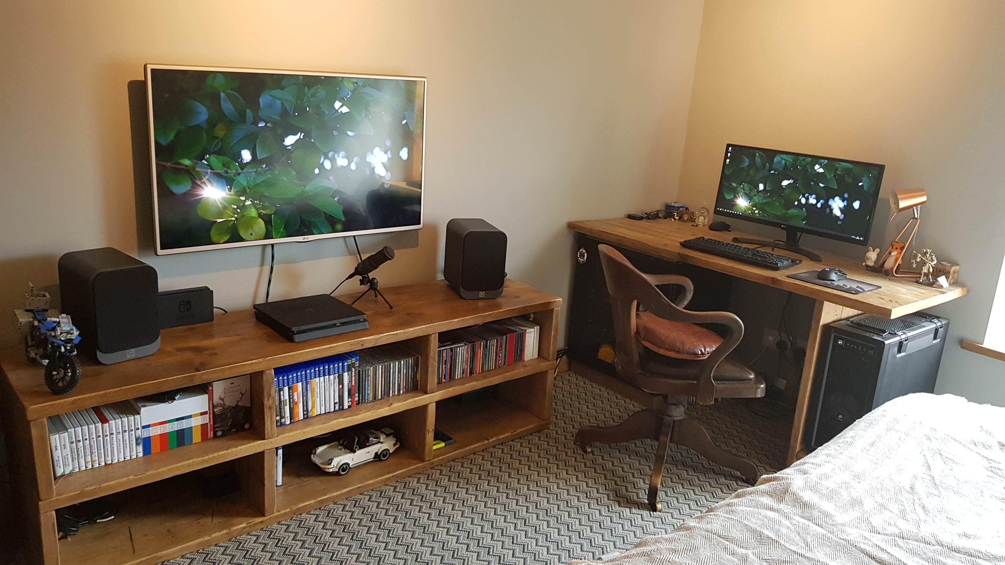 My student setup. | Scrolller