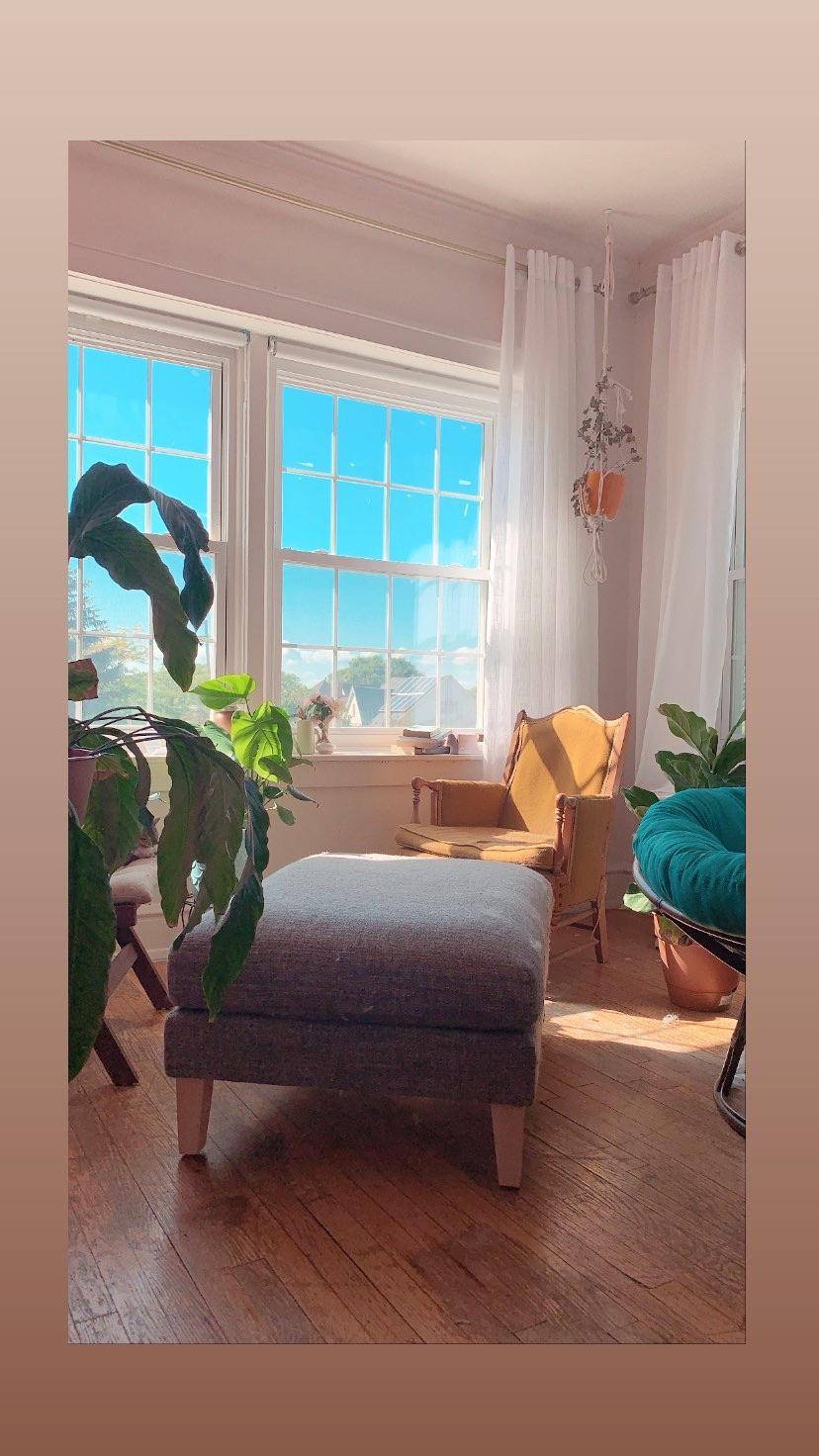 My sunny sunroom. | Scrolller