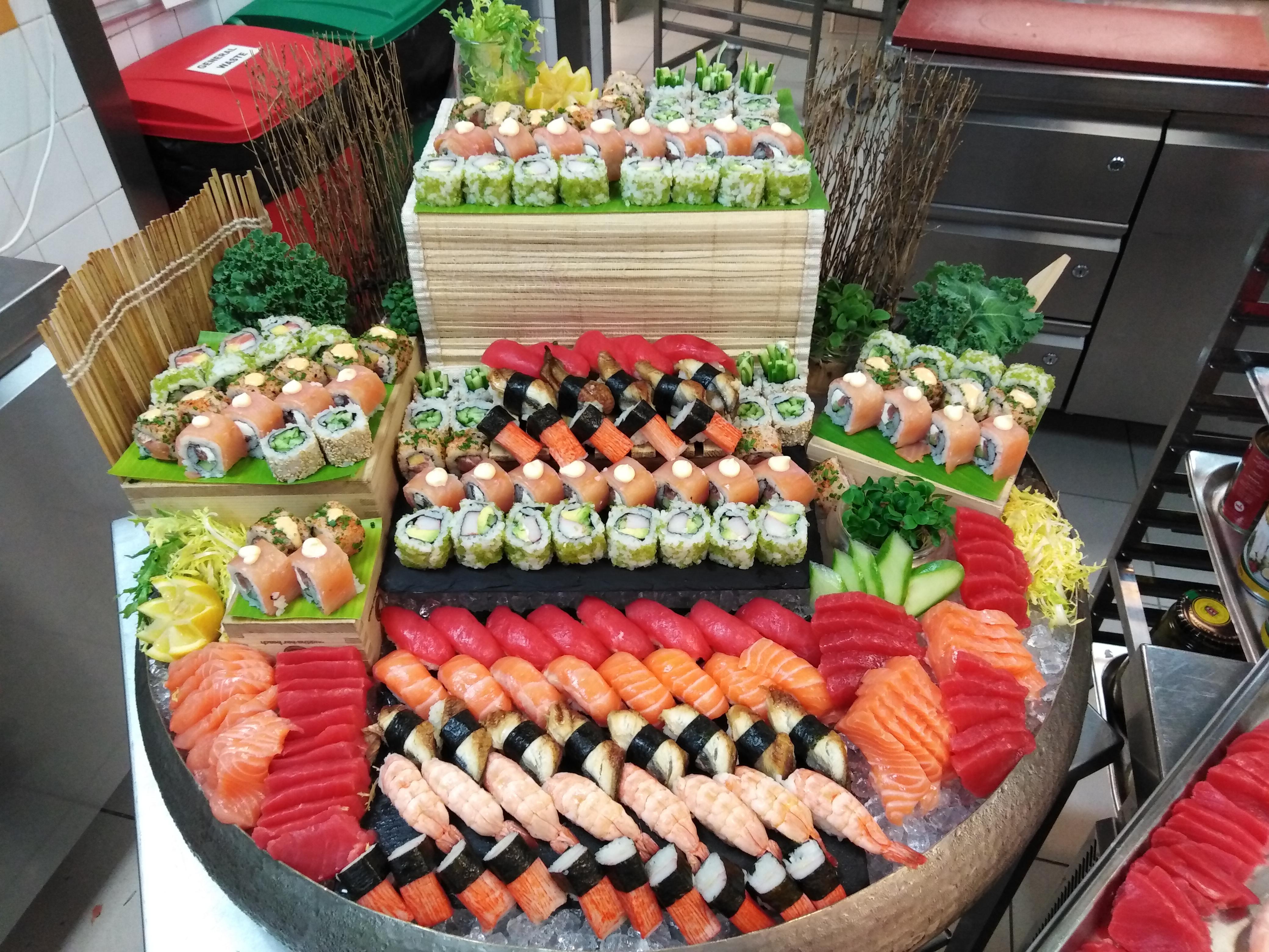 My sushi platter for buffet! | Scrolller