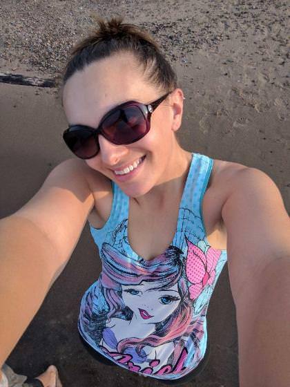 My wife's out today dms welcome | Scrolller