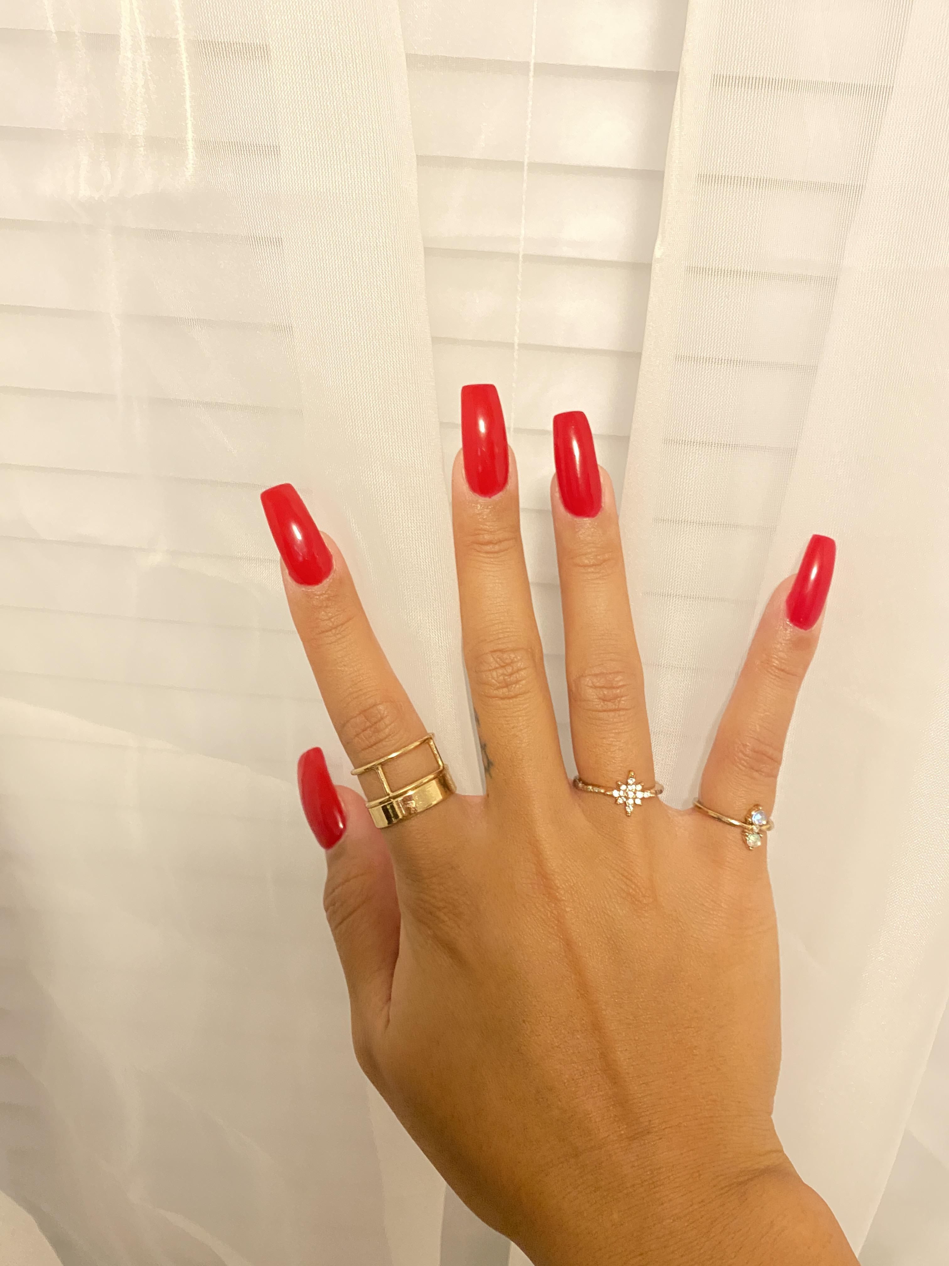 nails meant to be worshipped | Scrolller